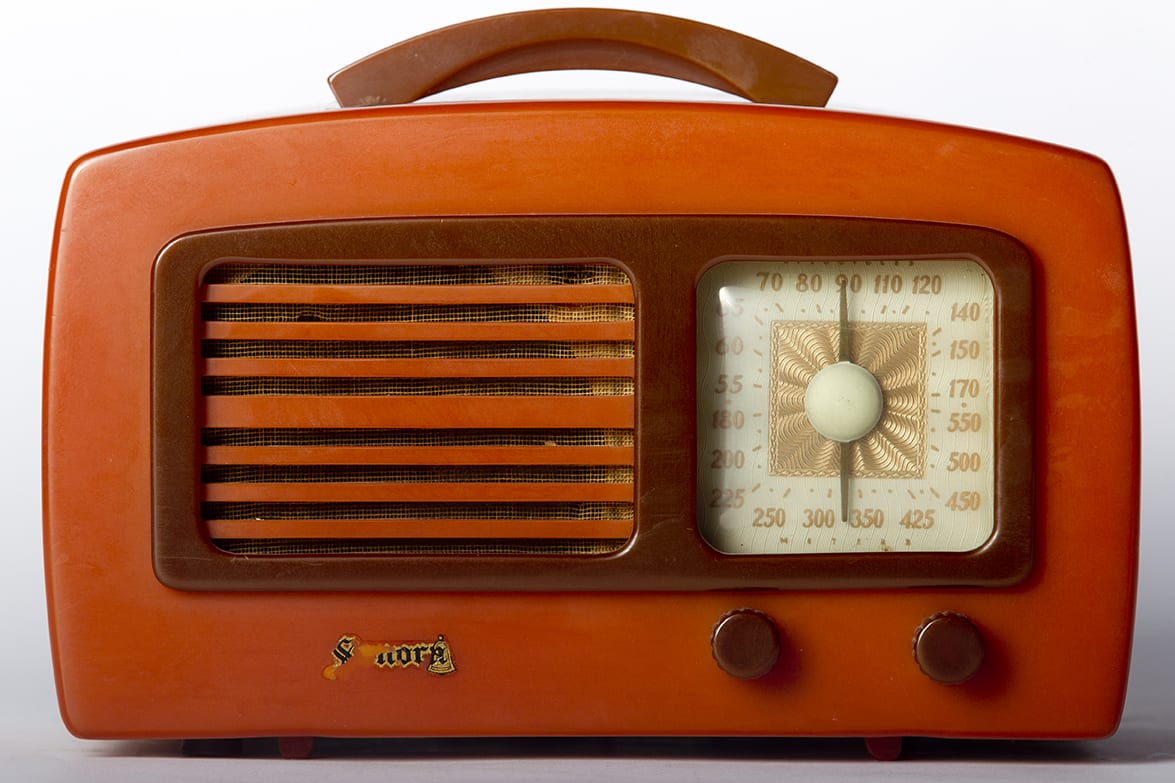 Catalin Radio, Sonora 3008, 1941 | The Keen Collection of Outsider Art ...