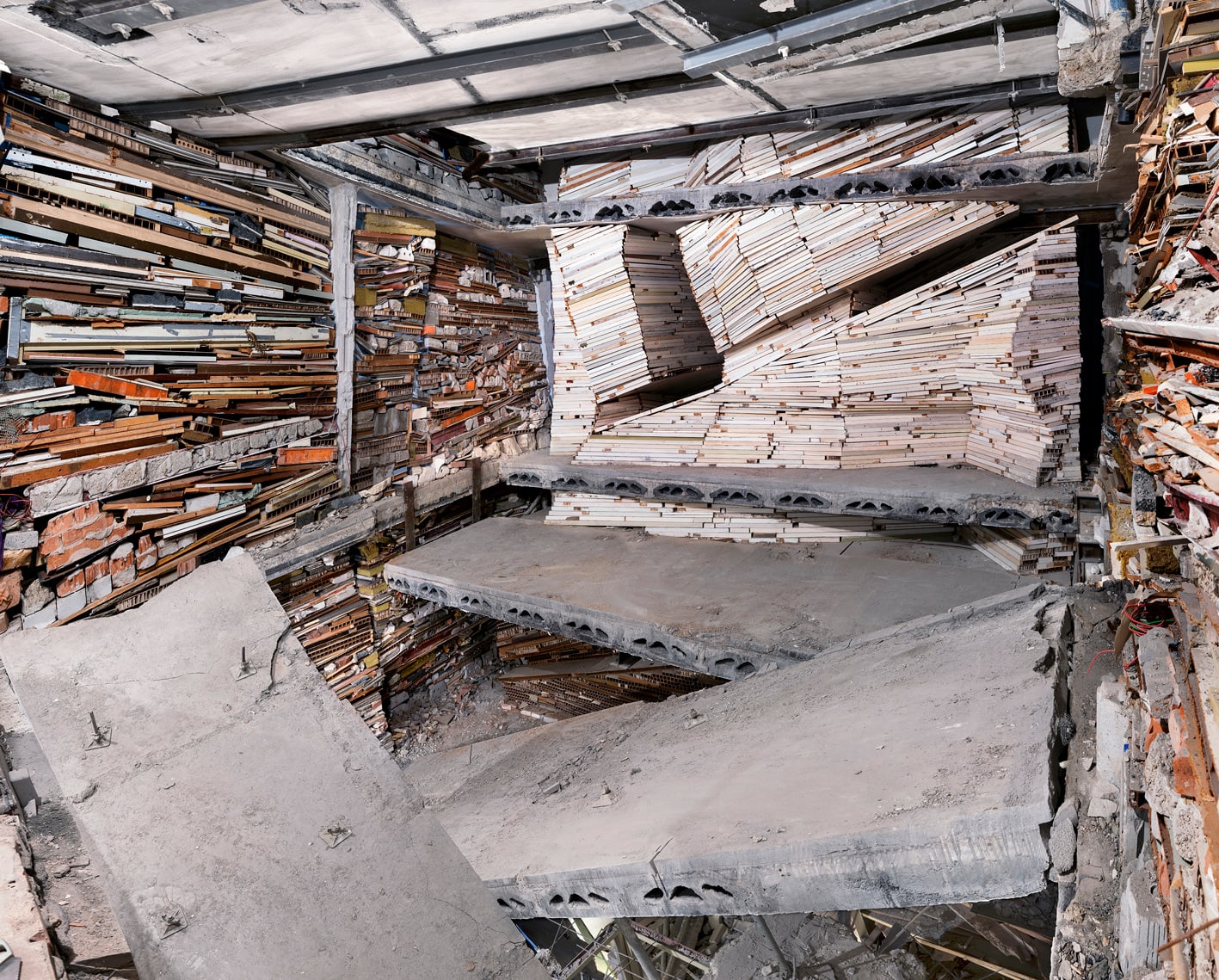Marjan Teeuwen, Destroyed House Op Noord 9, 2014 | Bruce Silverstein