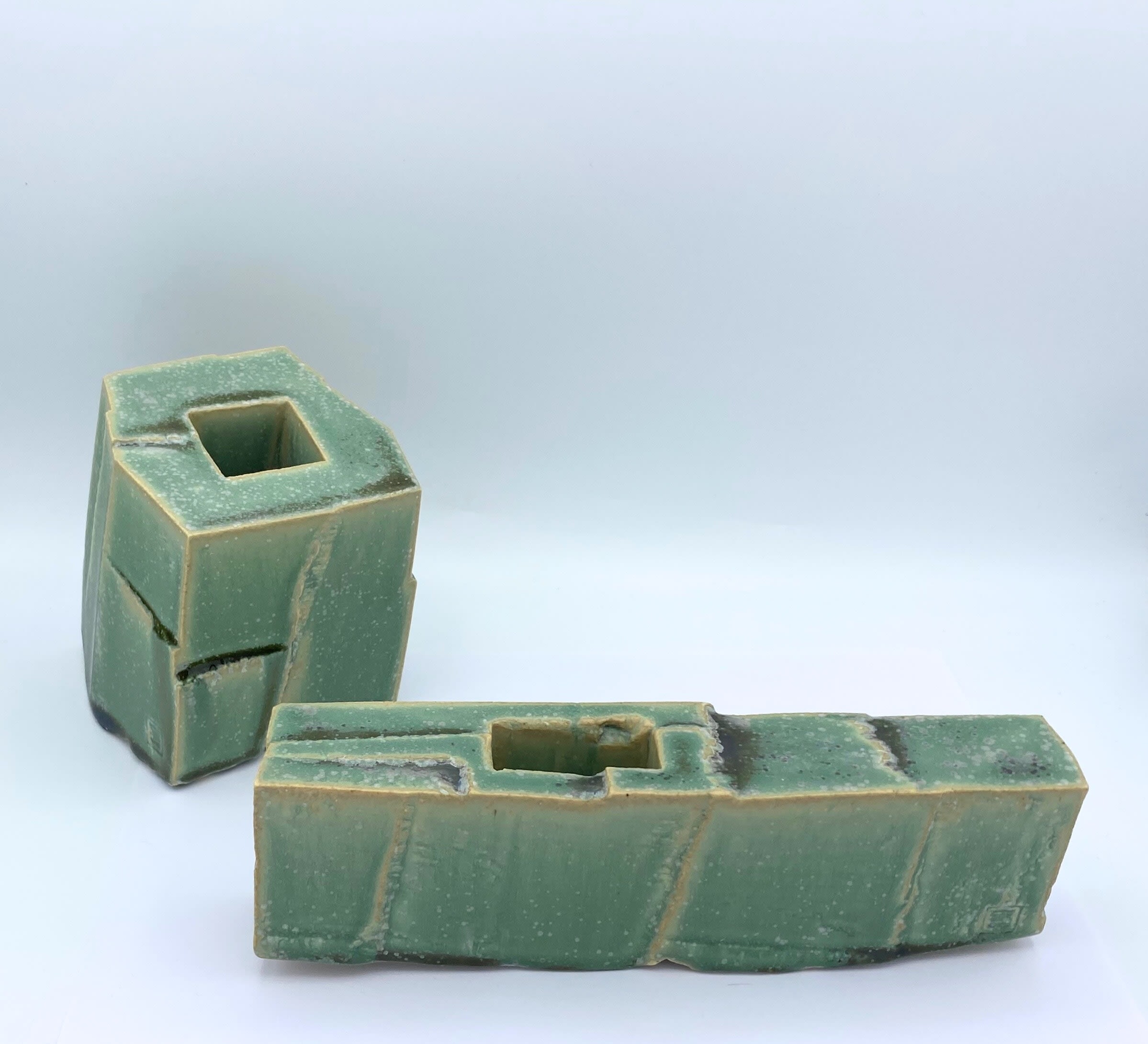 David Binns, Tilting Cube, 2024 | Contemporary Applied Arts