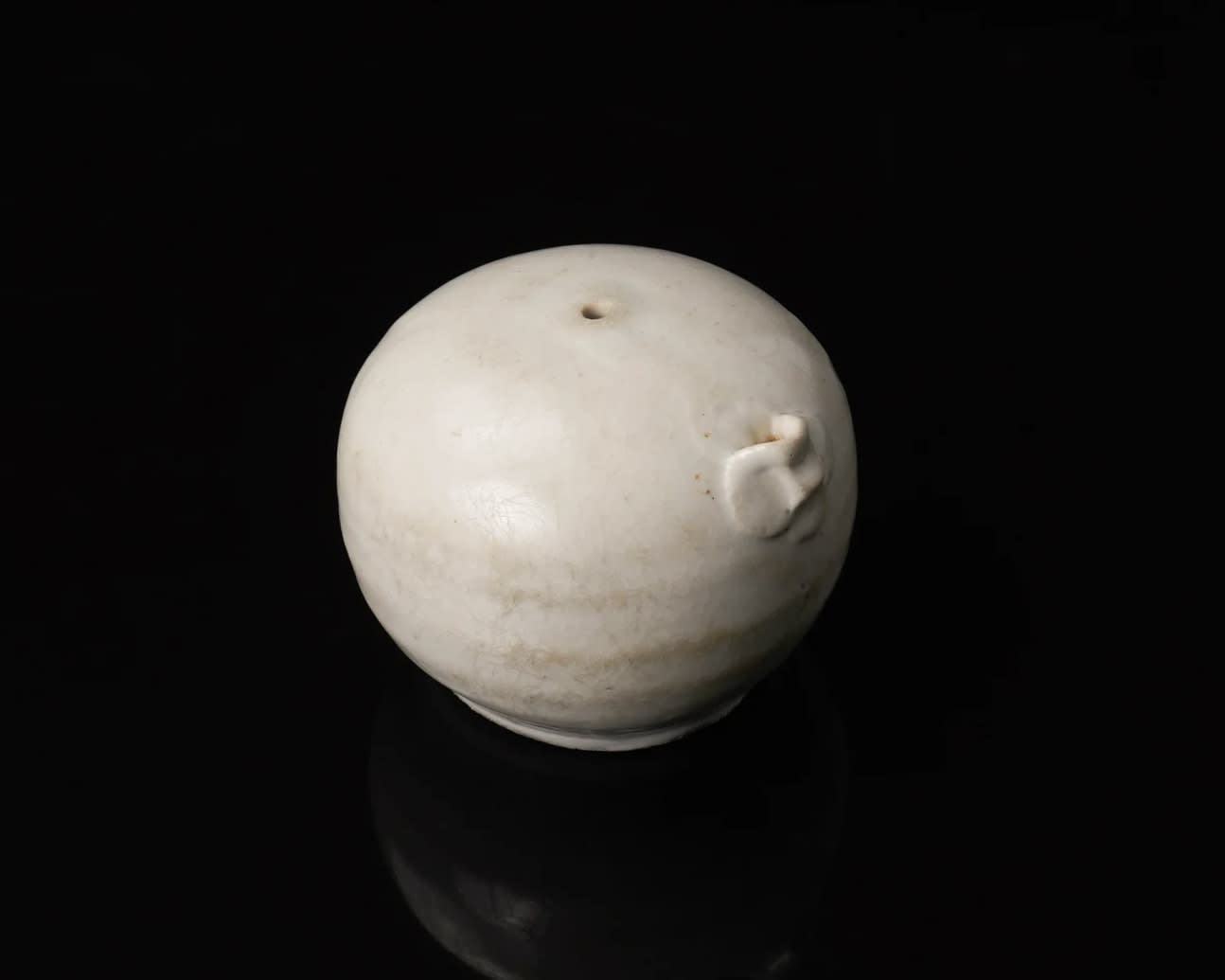 Round shaped water dropper, Joseon dynasty | Dai Ichi Arts | Japanese ...