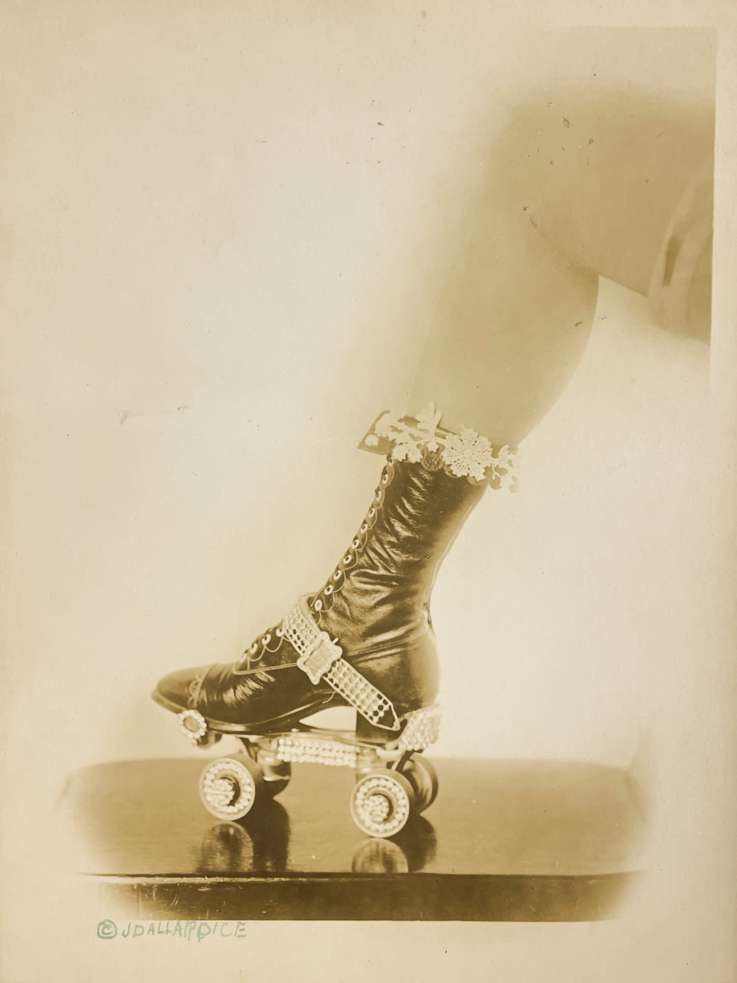 roller skating 1920s