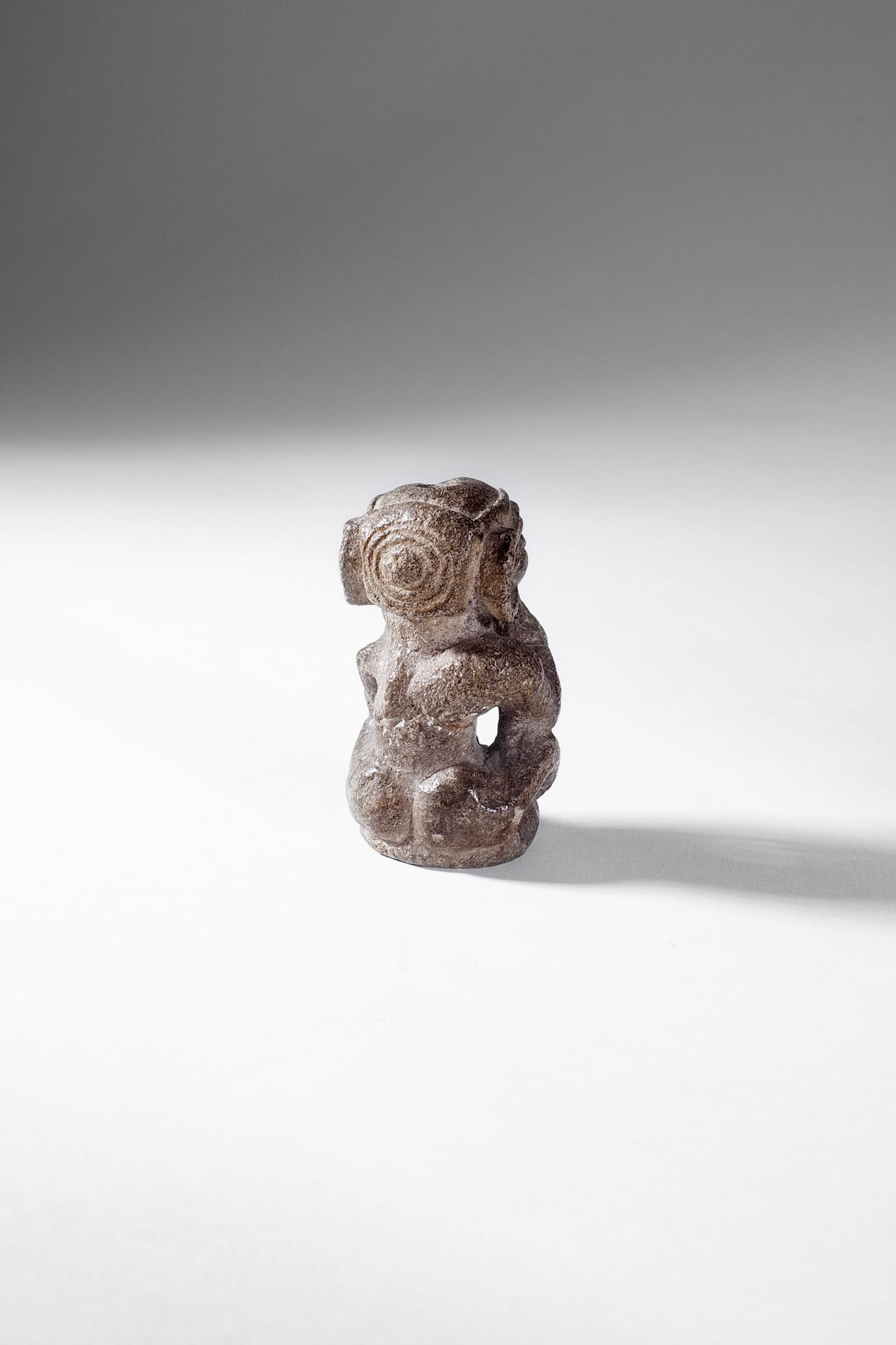 Anonymous Sapi artist, Seated Male Figure | Duende Art Projects