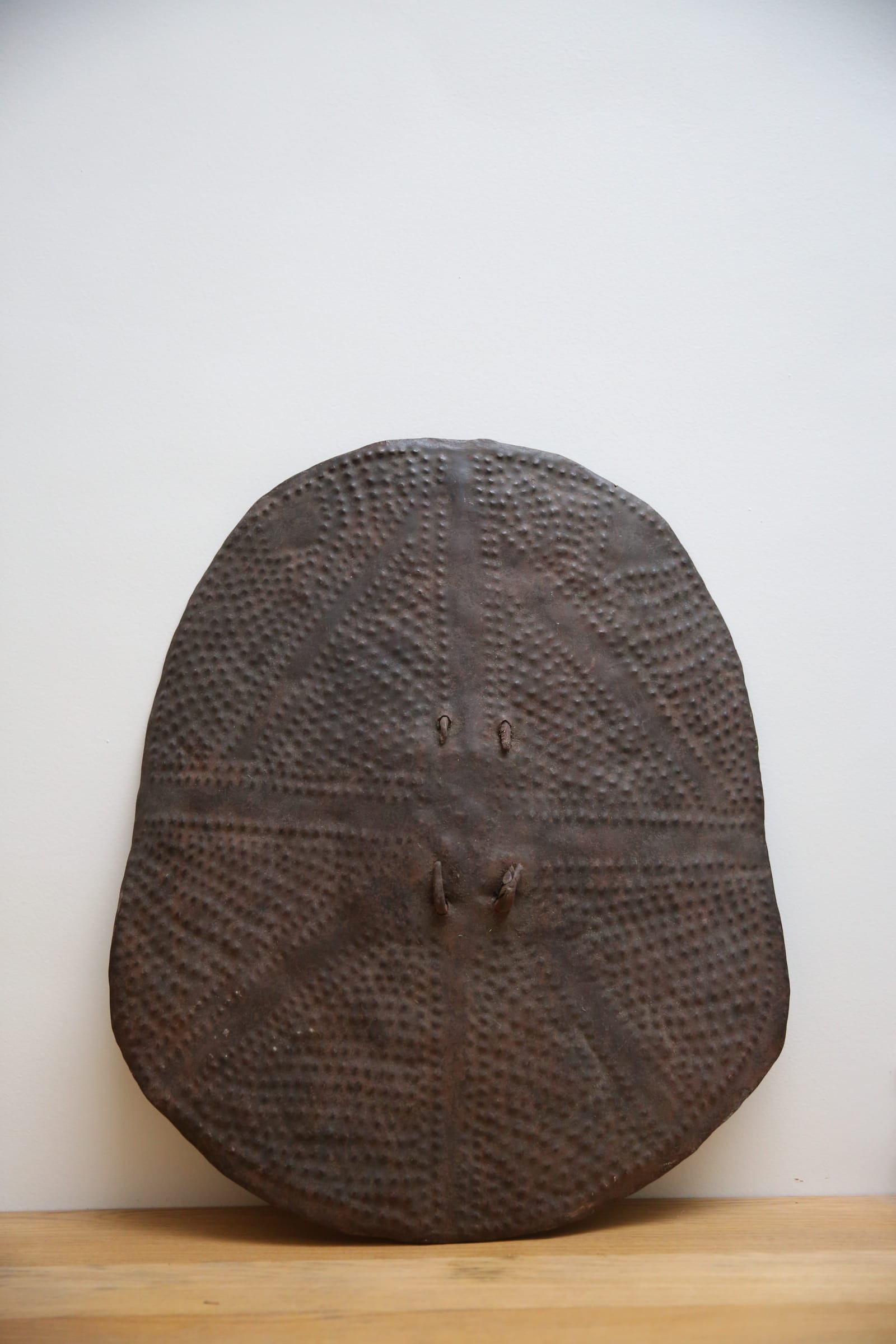 Anonymous artist, Kirdi shield (karmin) | Duende Art Projects