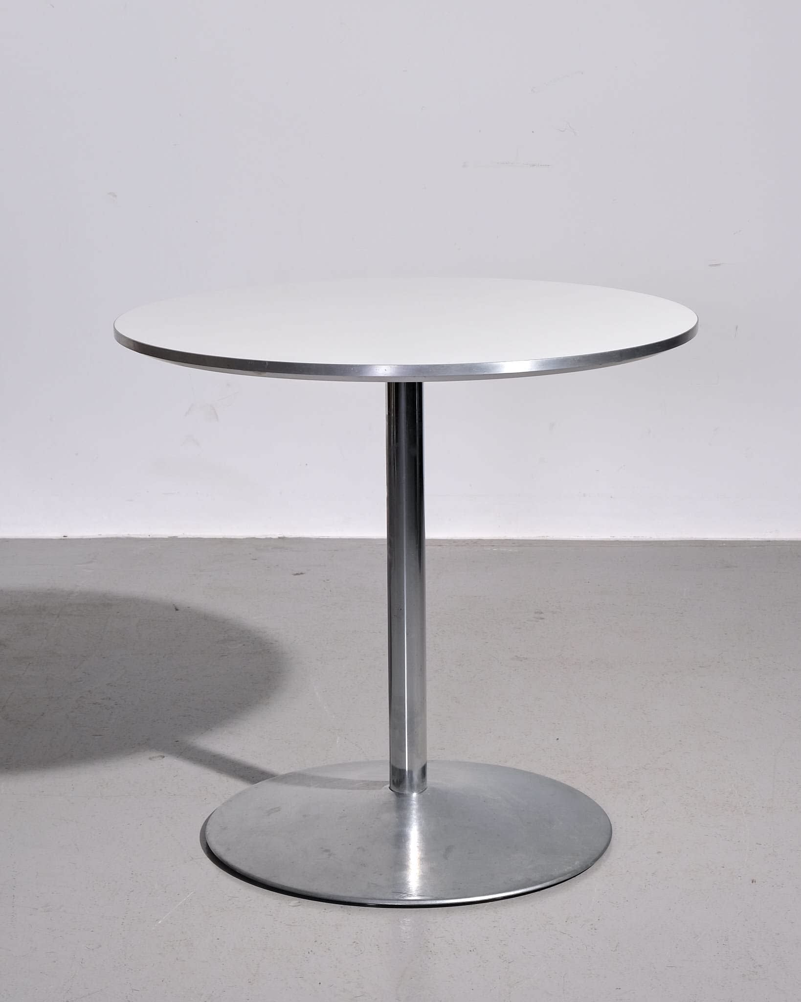 verner panton table