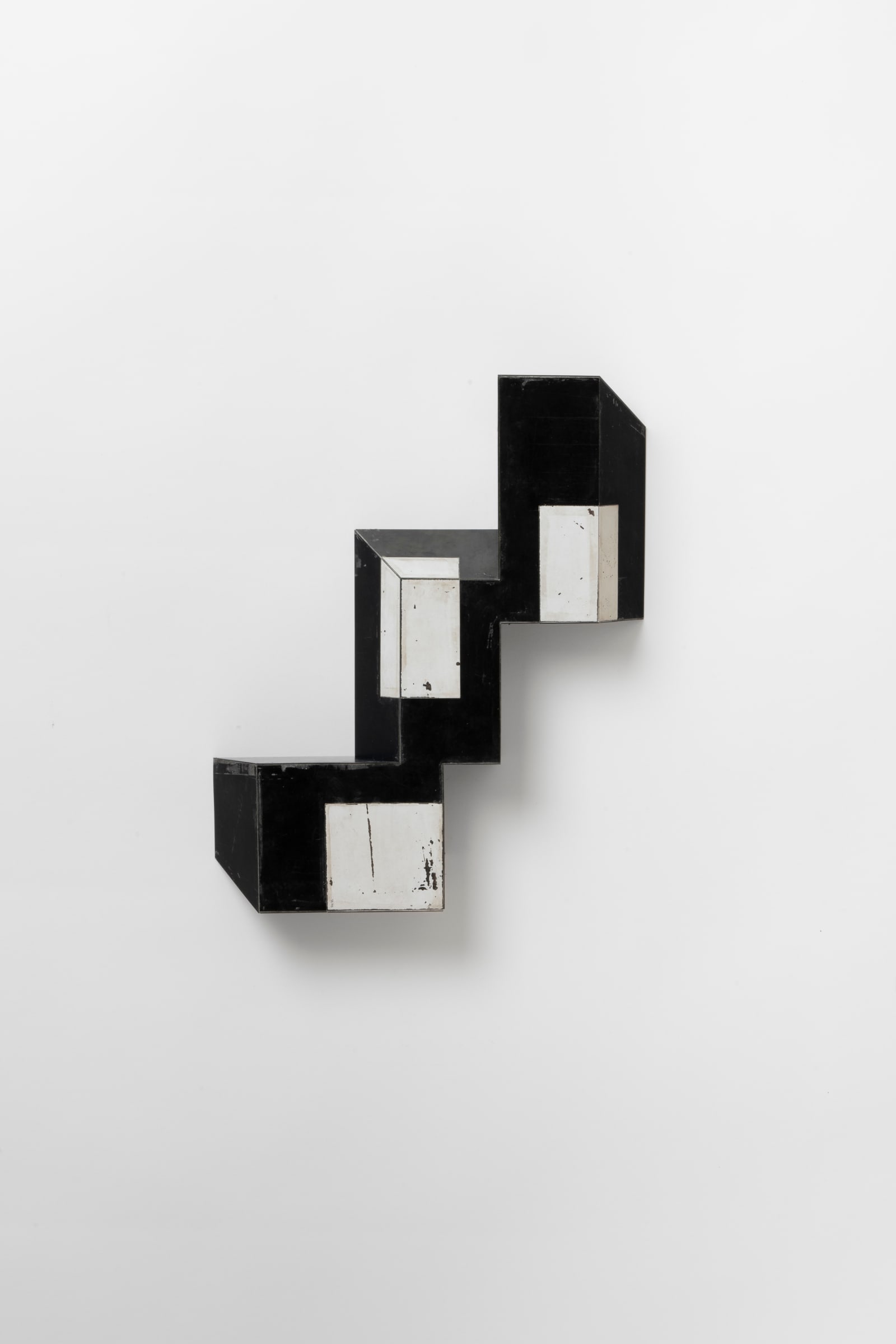 TED LARSEN | 14 September - 26 October 2024 | Galerie Dutko