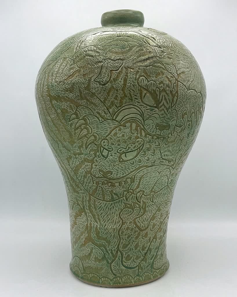 maebyeong vase