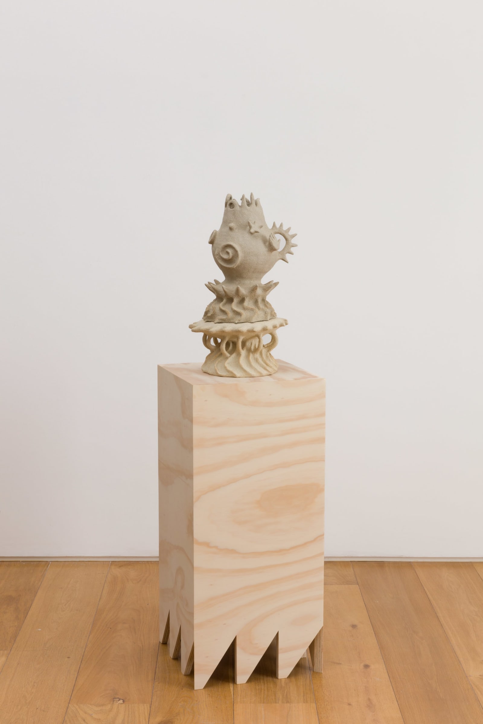 Ayla Tavares, wall, legs and a wild boar, 2024 | LAMB