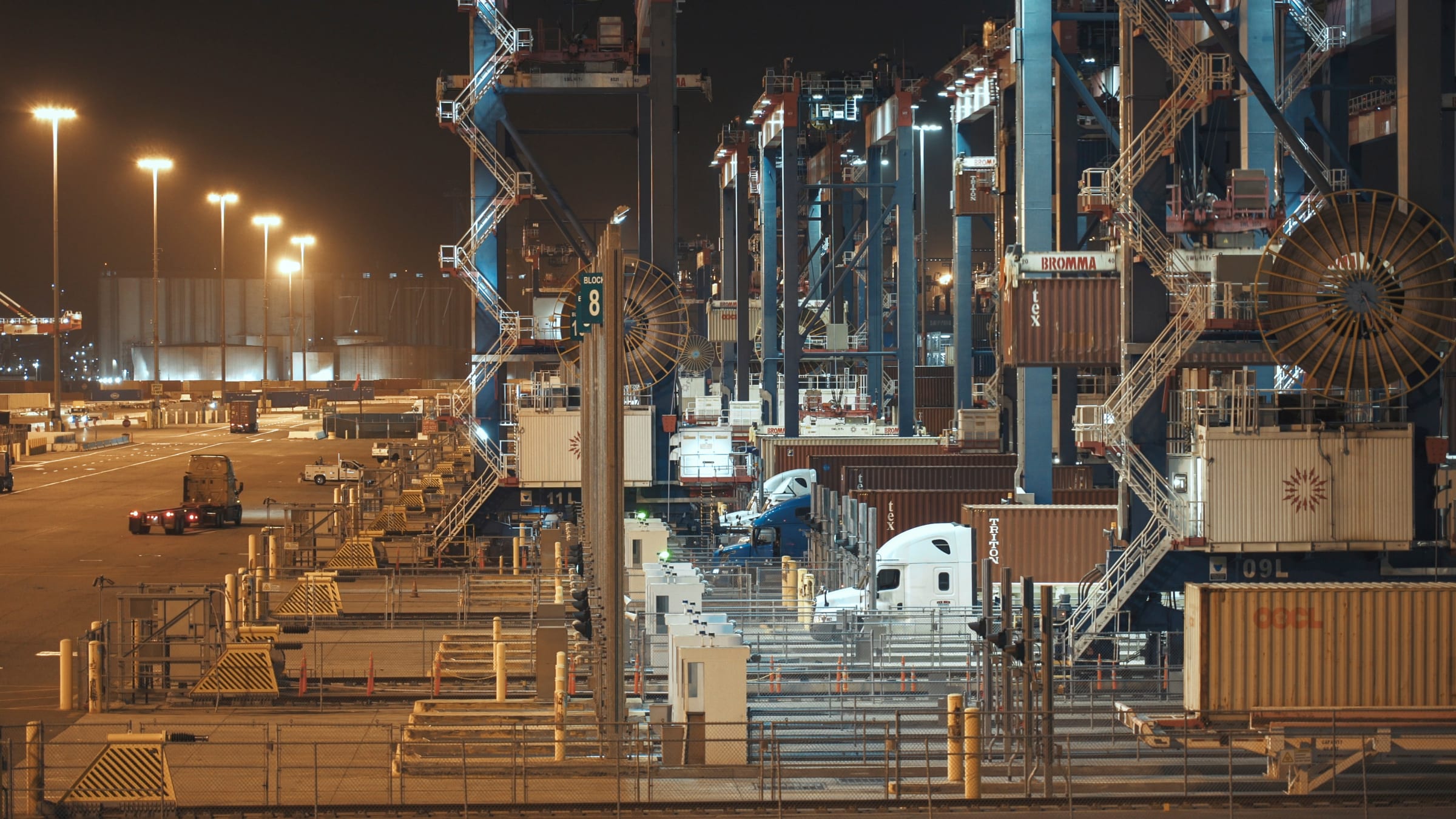 Kaya & Blank, INTERMODAL, 2025 | Marshall Gallery