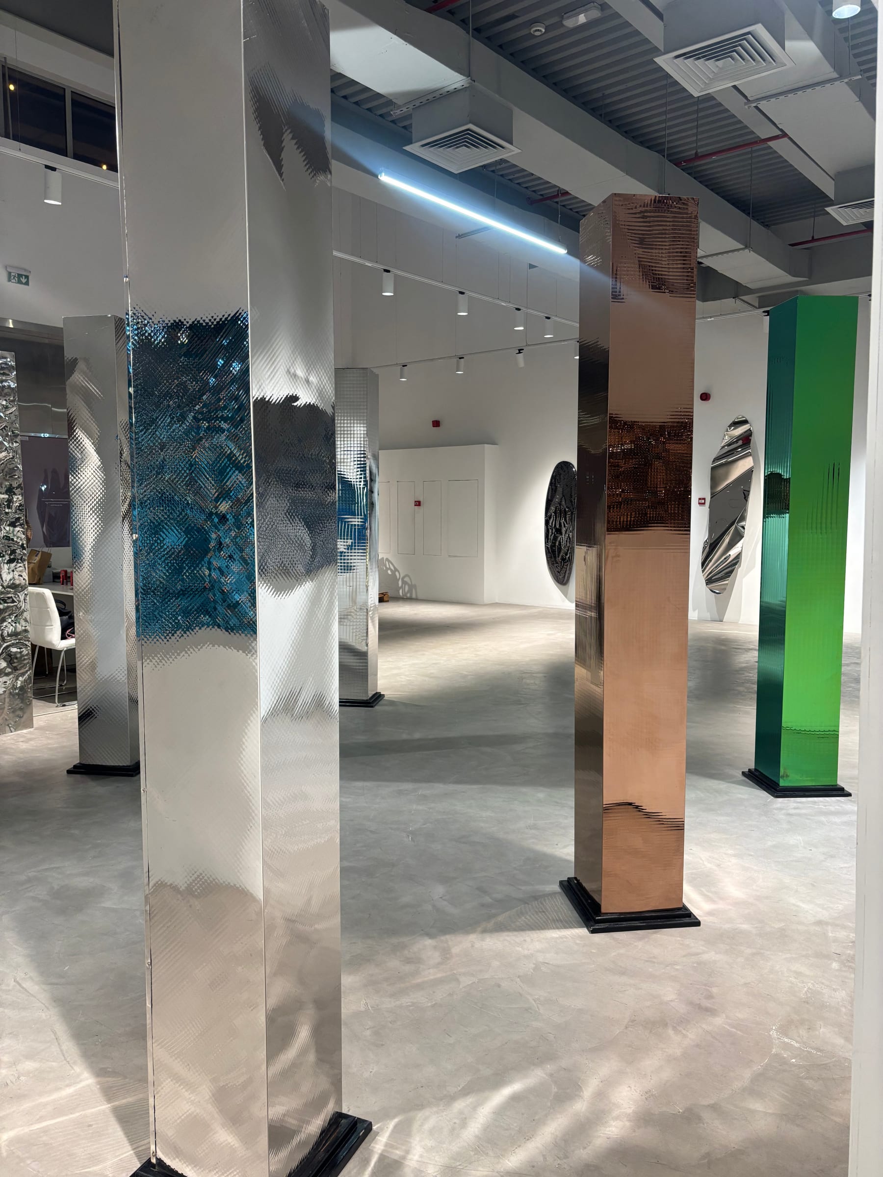 Hussain Jamil, Parallel 3 (silver pillar), 2024 | Oblong Contemporary ...