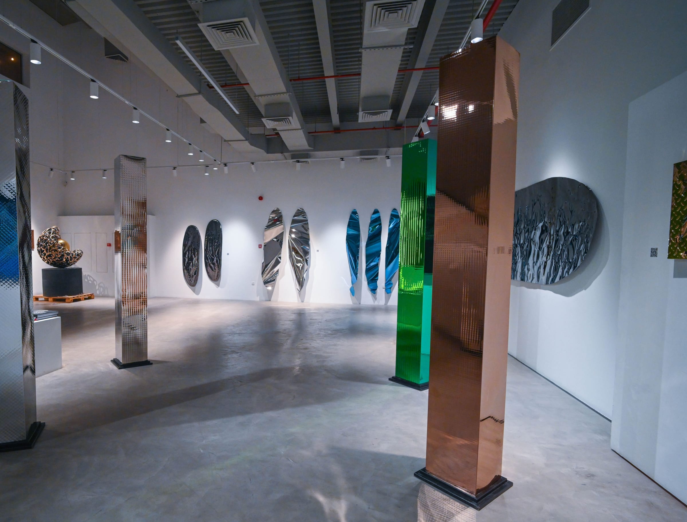 Hussain Jamil, Parallel 2 (green pillar), 2024 | Oblong Contemporary ...