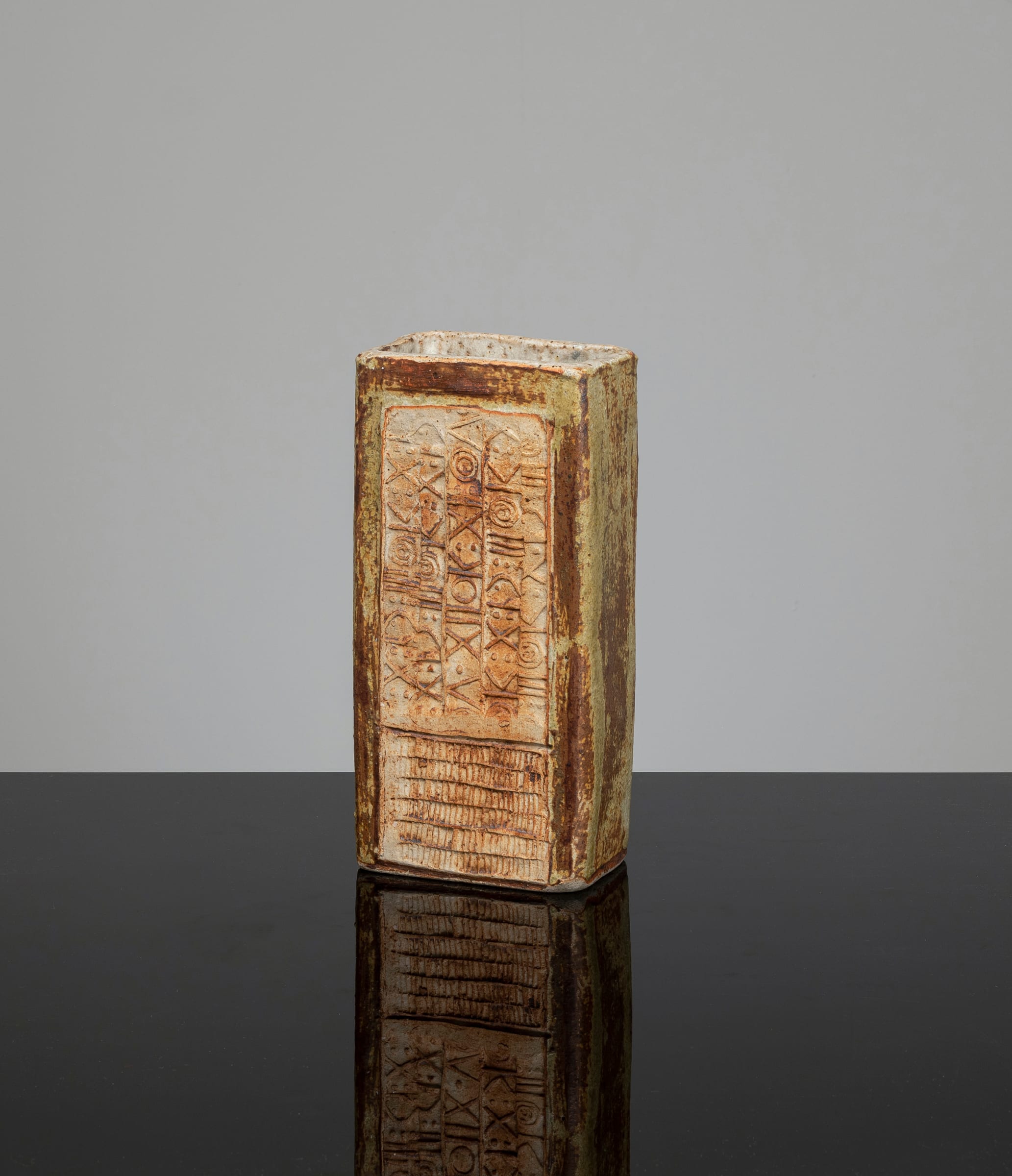 Alan Wallwork, Vase, c. Early 1960s | Oxford Ceramics Gallery