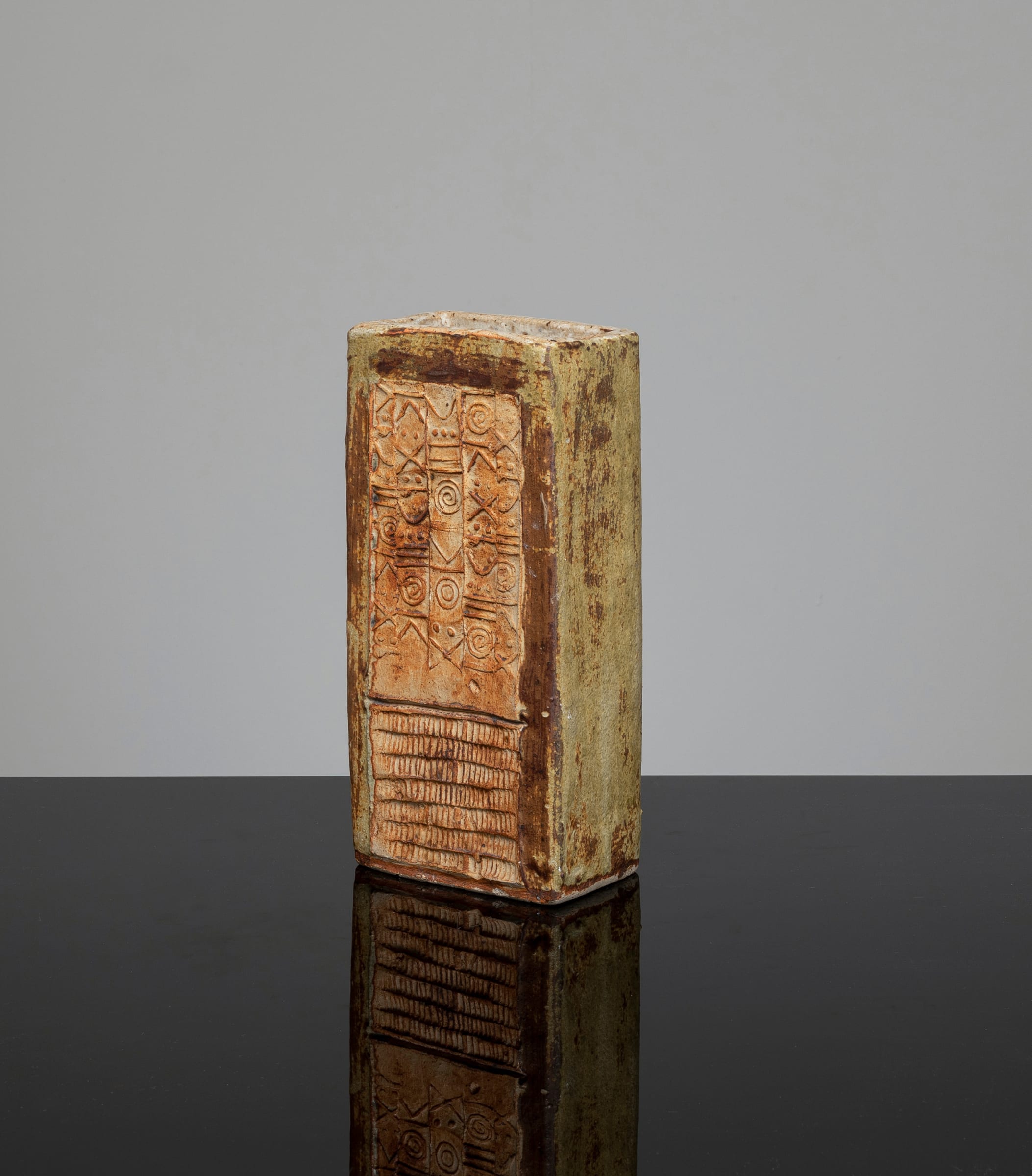 Alan Wallwork, Vase, c. Early 1960s | Oxford Ceramics Gallery