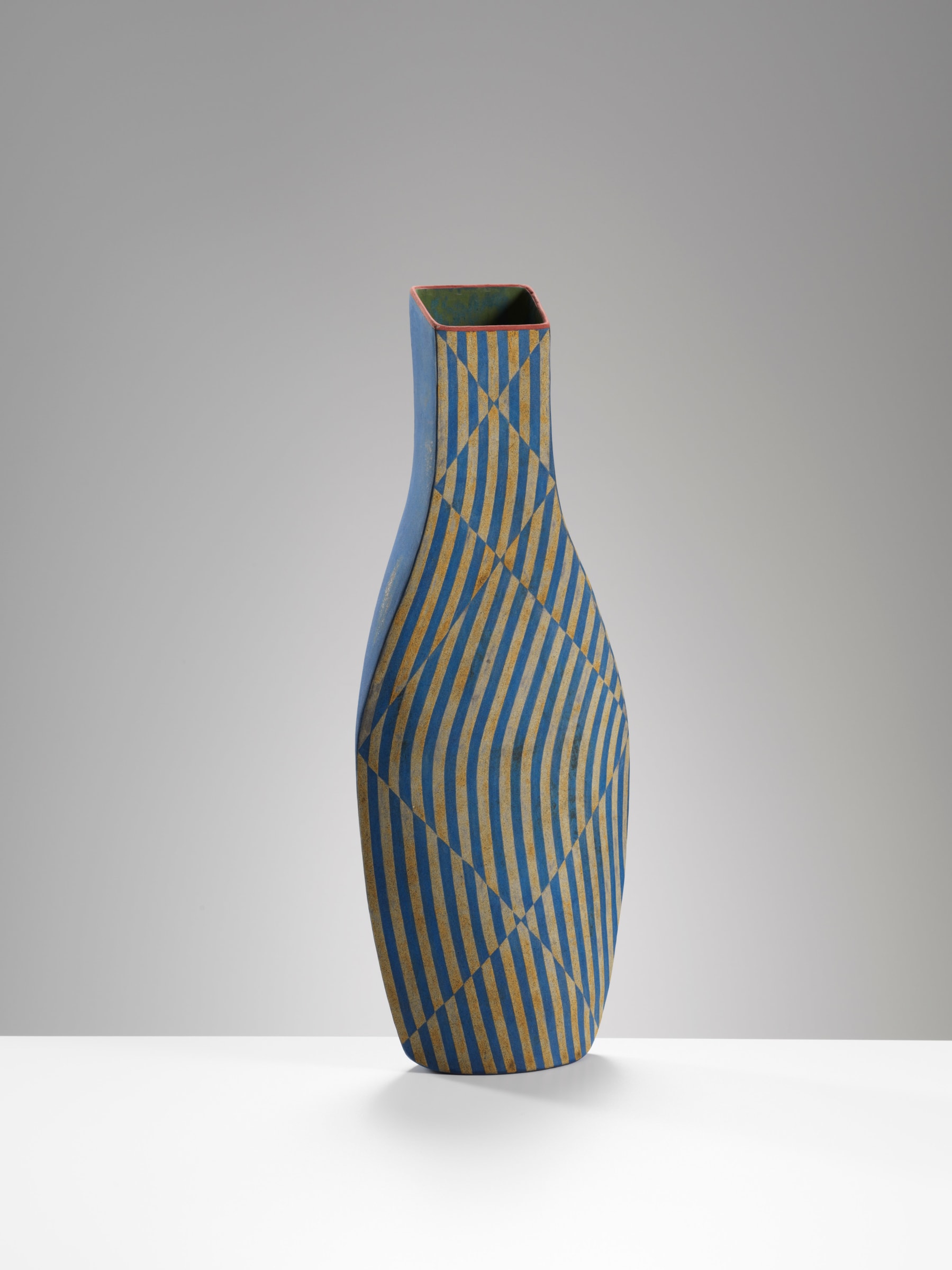 Elizabeth Fritsch, Counterpoint Vase, c. 1980s | Oxford Ceramics Gallery