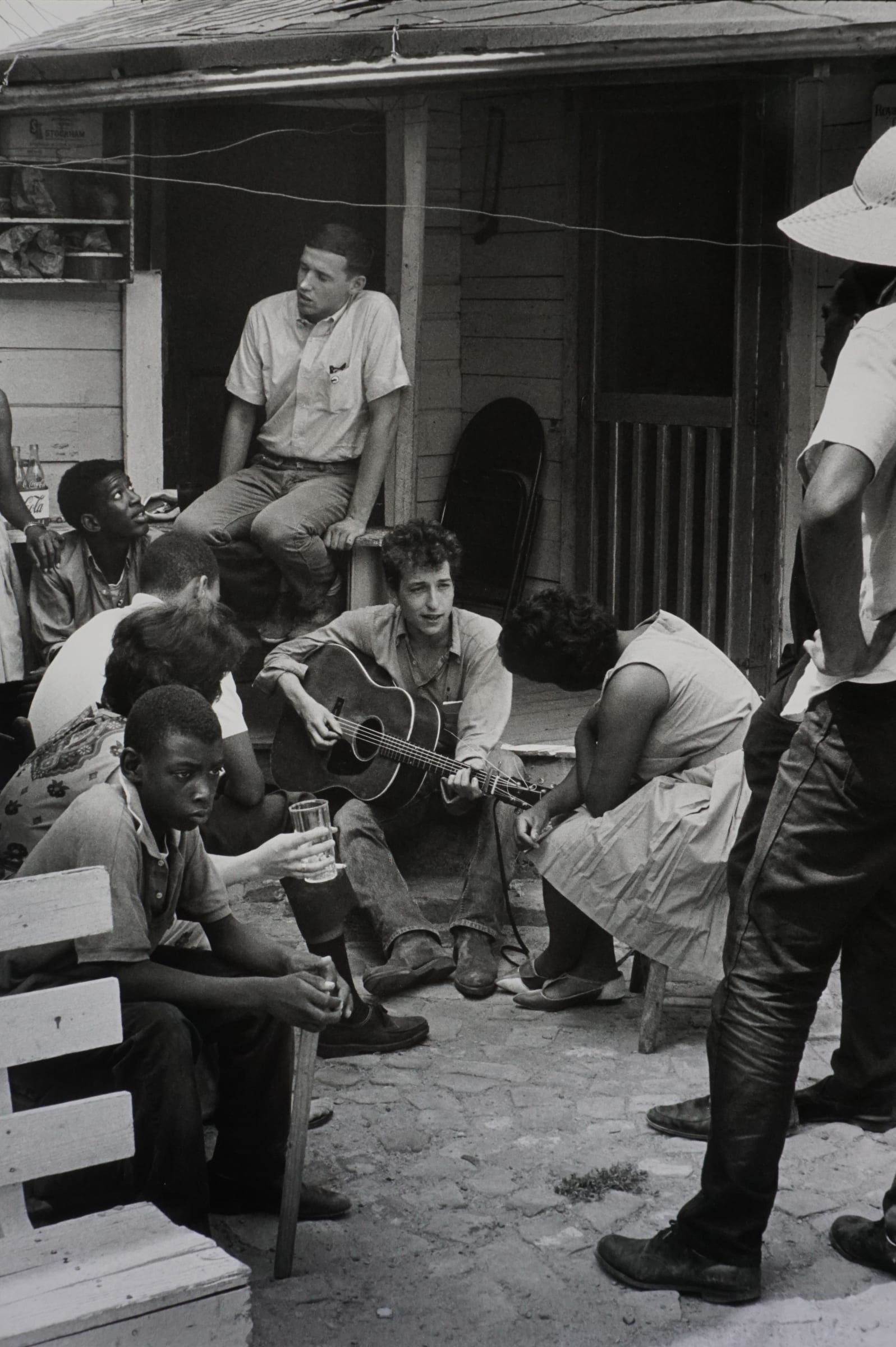 Danny Lyon, Bob Dylan Behind the SNCC Office, 1963 | Peter Fetterman ...