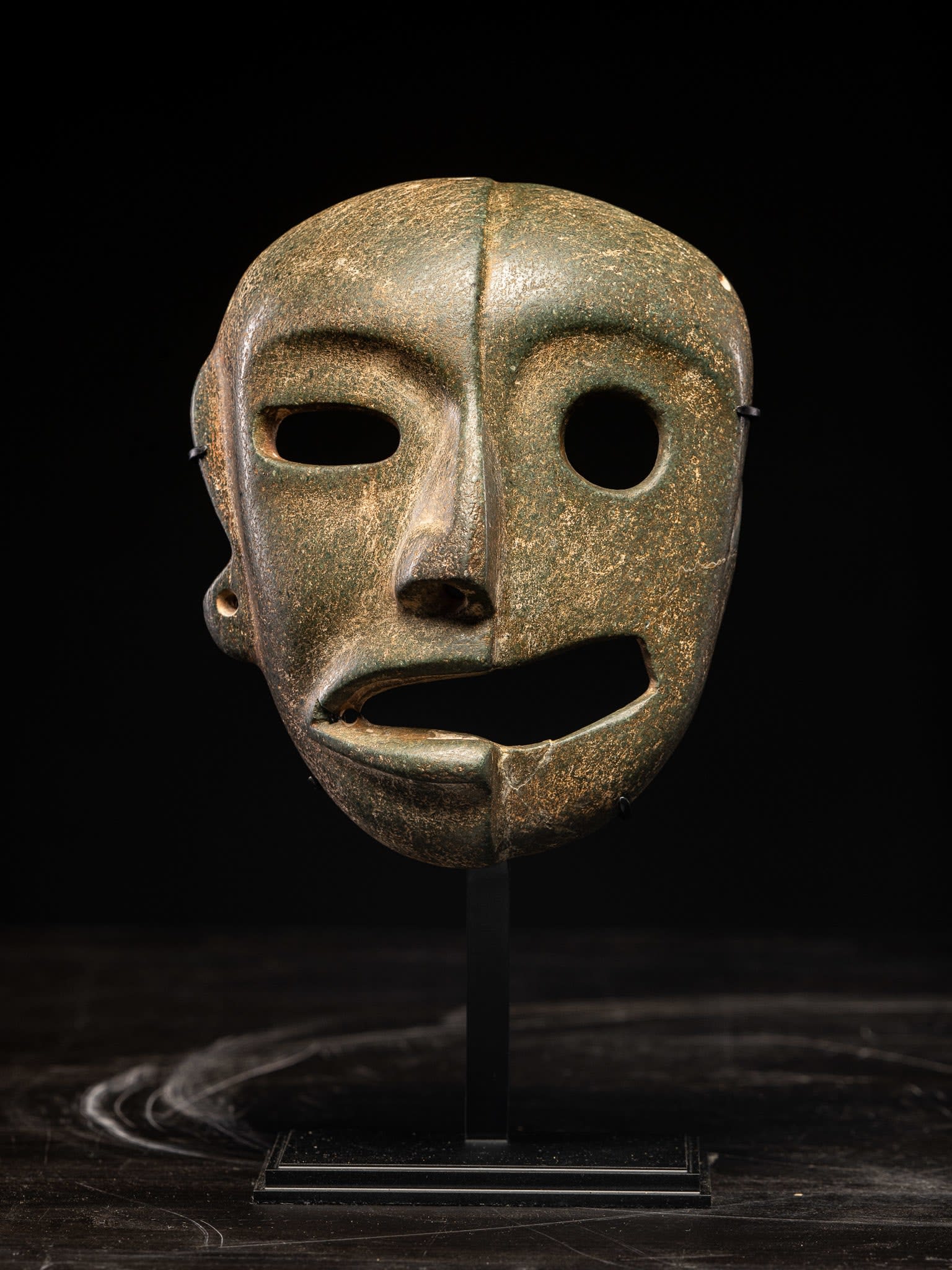 Chontal Ritual Vanitas Memento Mori Stone Mask, Mexico, 19th C | Spectandum