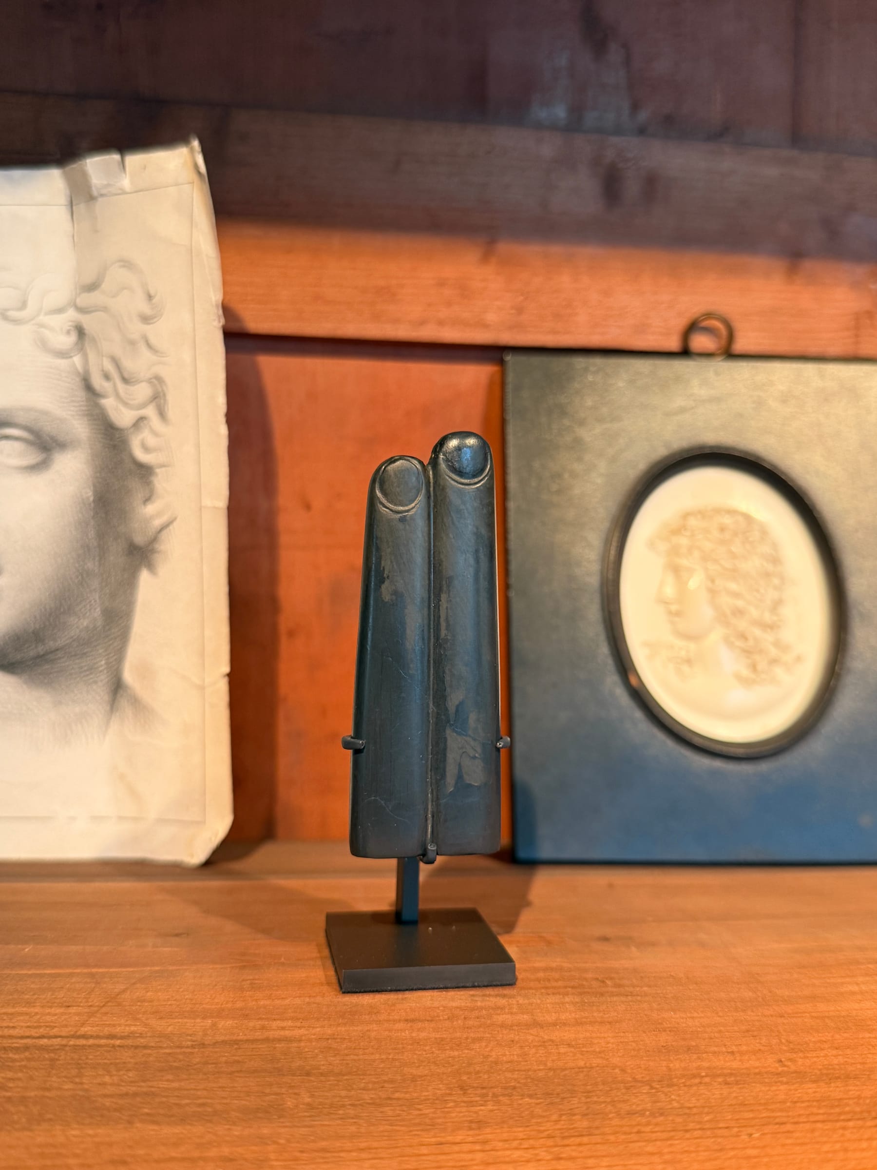 *, An Ancient Egyptian two finger amulet, 664-332 BC | Symbolic & Chase