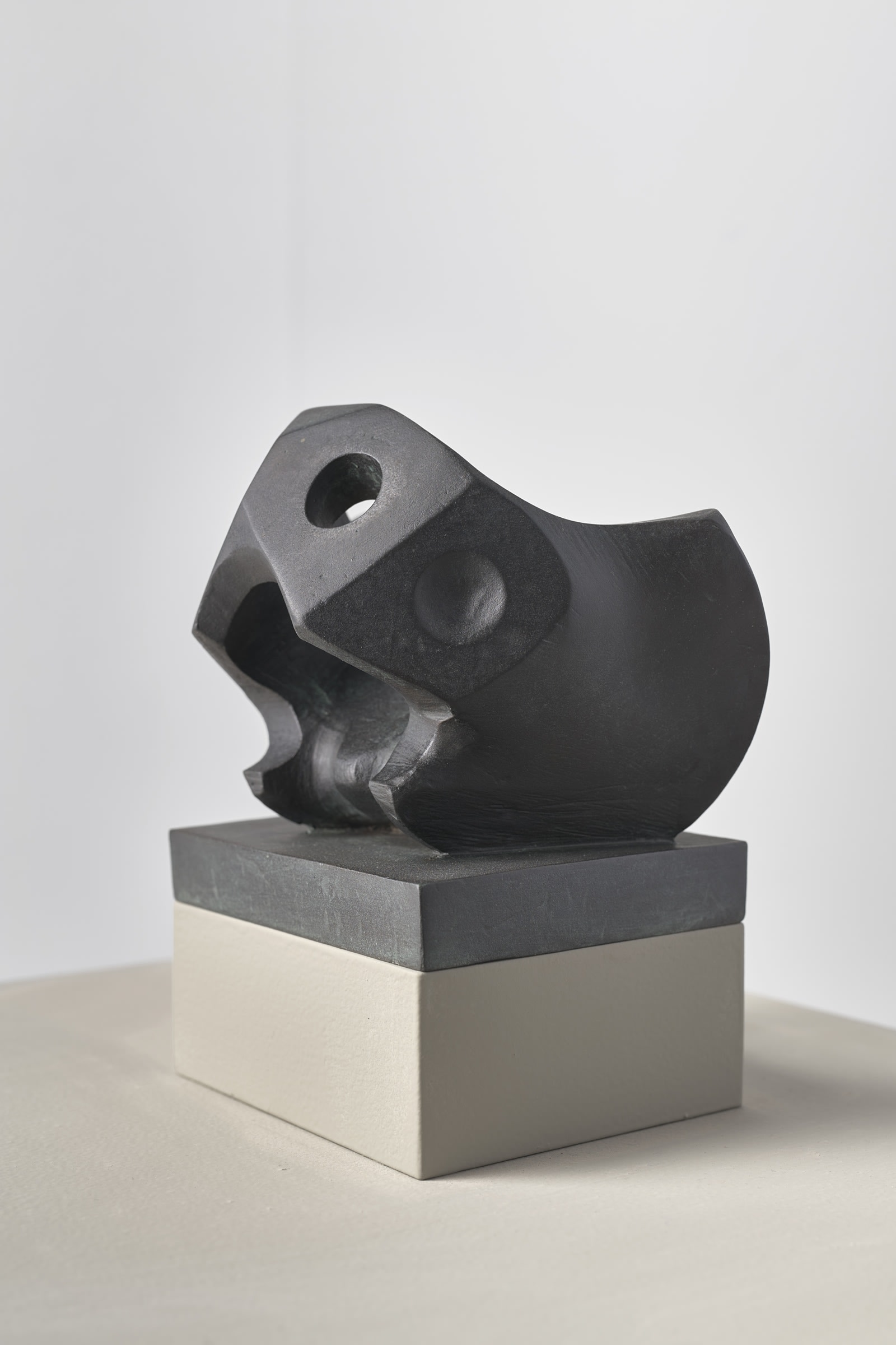 Kenny Hunter, Crown and Root (Skull and Pelvis), 2023 | The Fine Art ...