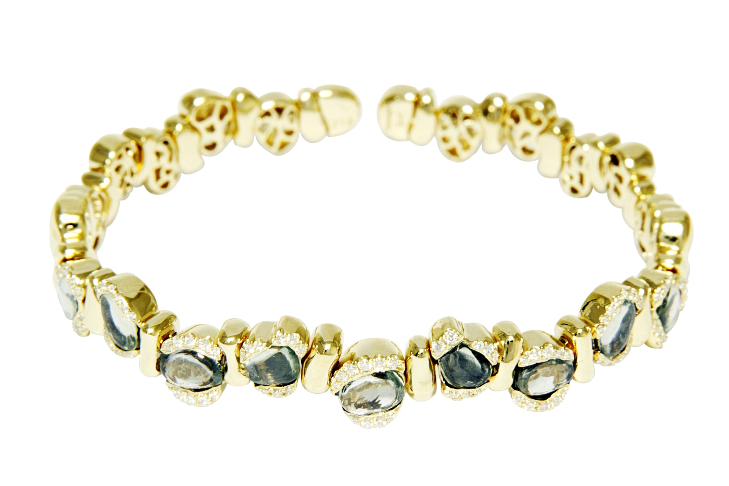 Ruwaya, | The House of Luxury