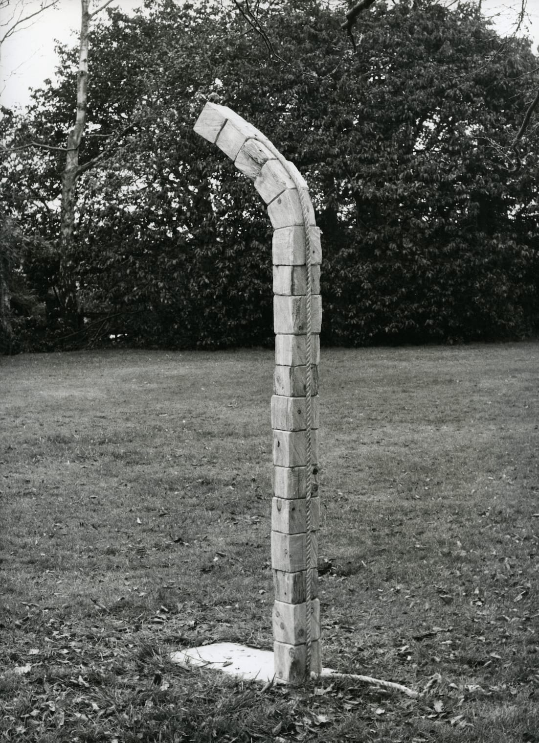 Nicholas Pope, Drooping Column, 1975 | The Sunday Painter