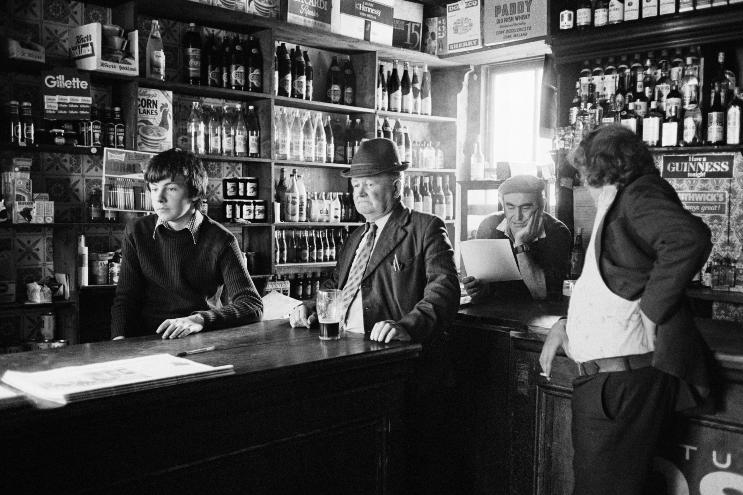 Martin Parr, County Leitrim, Manorhamilton, Lynotts Bar, 1983 | Print ...