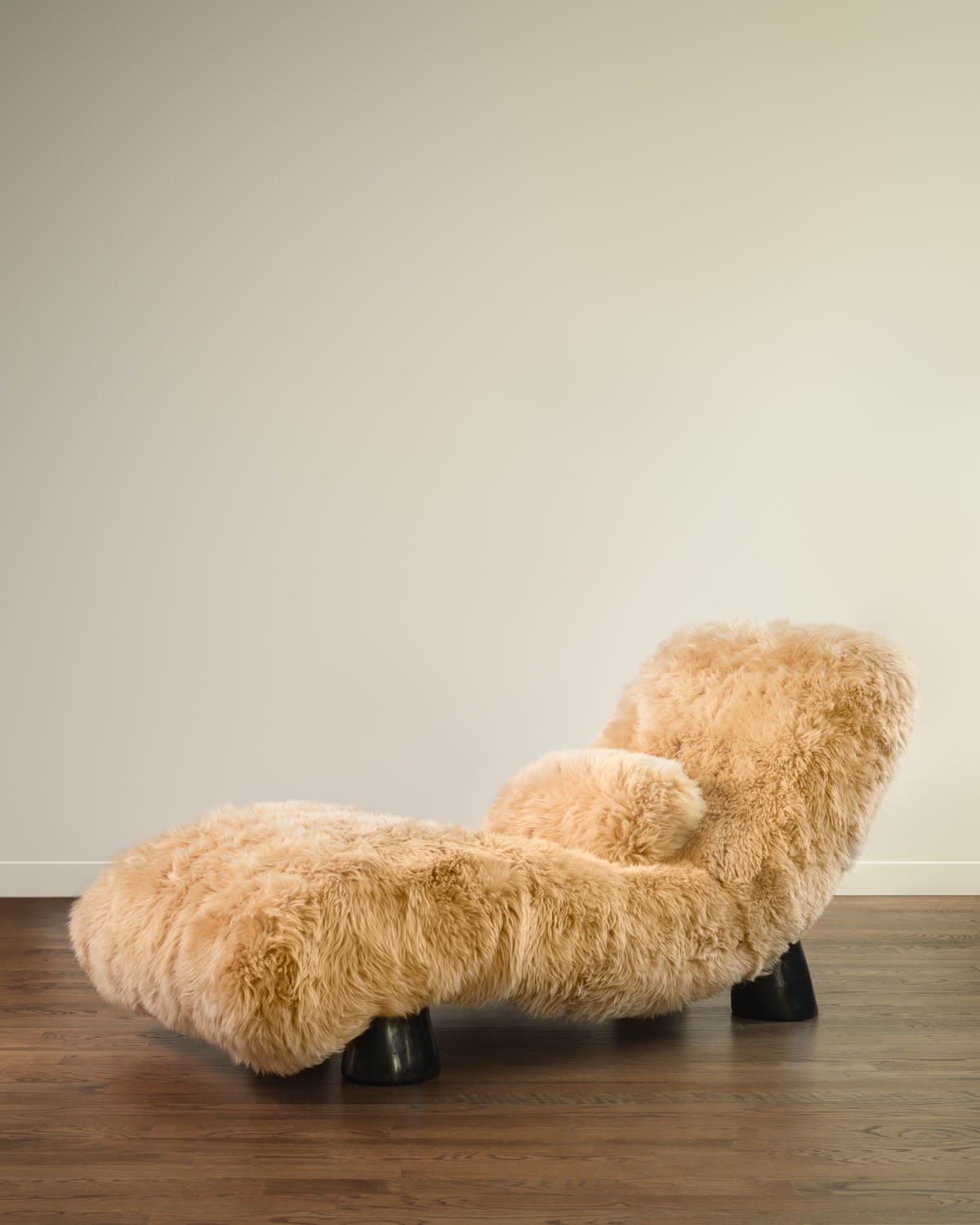 FLORENTINO CHAISE | Aguirre Design