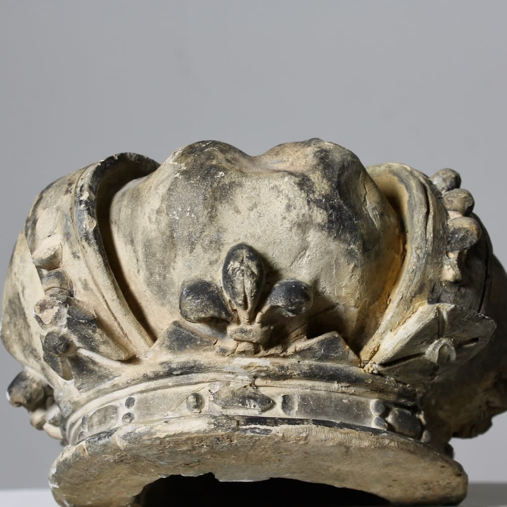 Coade Stone Crown | Arabesque Antiques