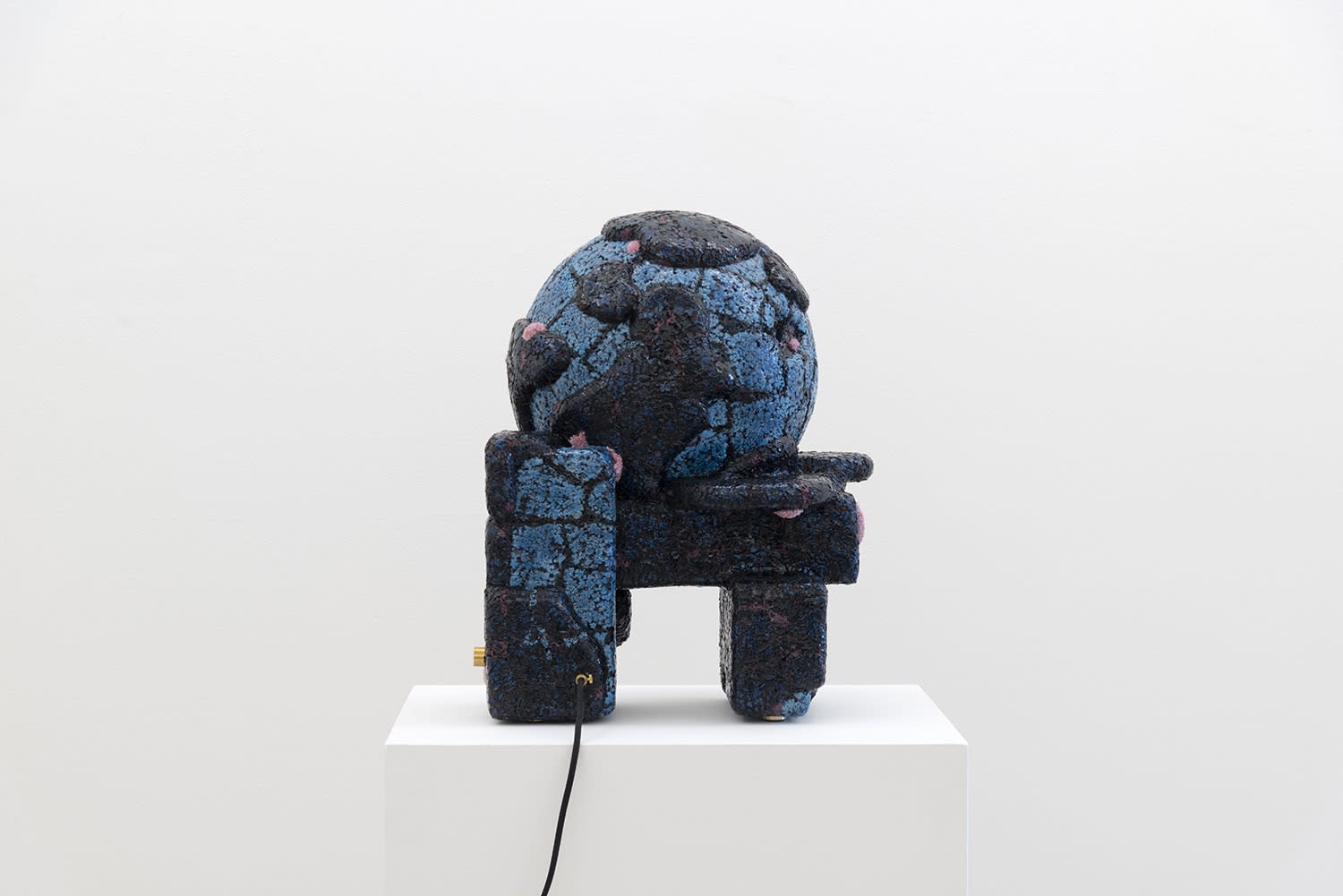 Jack Craig, Littrow Circle Molded Carpet Lamp, 2024 | David Klein Gallery