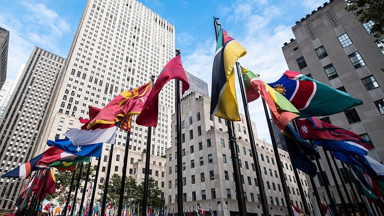New Yorkers invited to design iconic Rockefeller Center flags | ACA ...