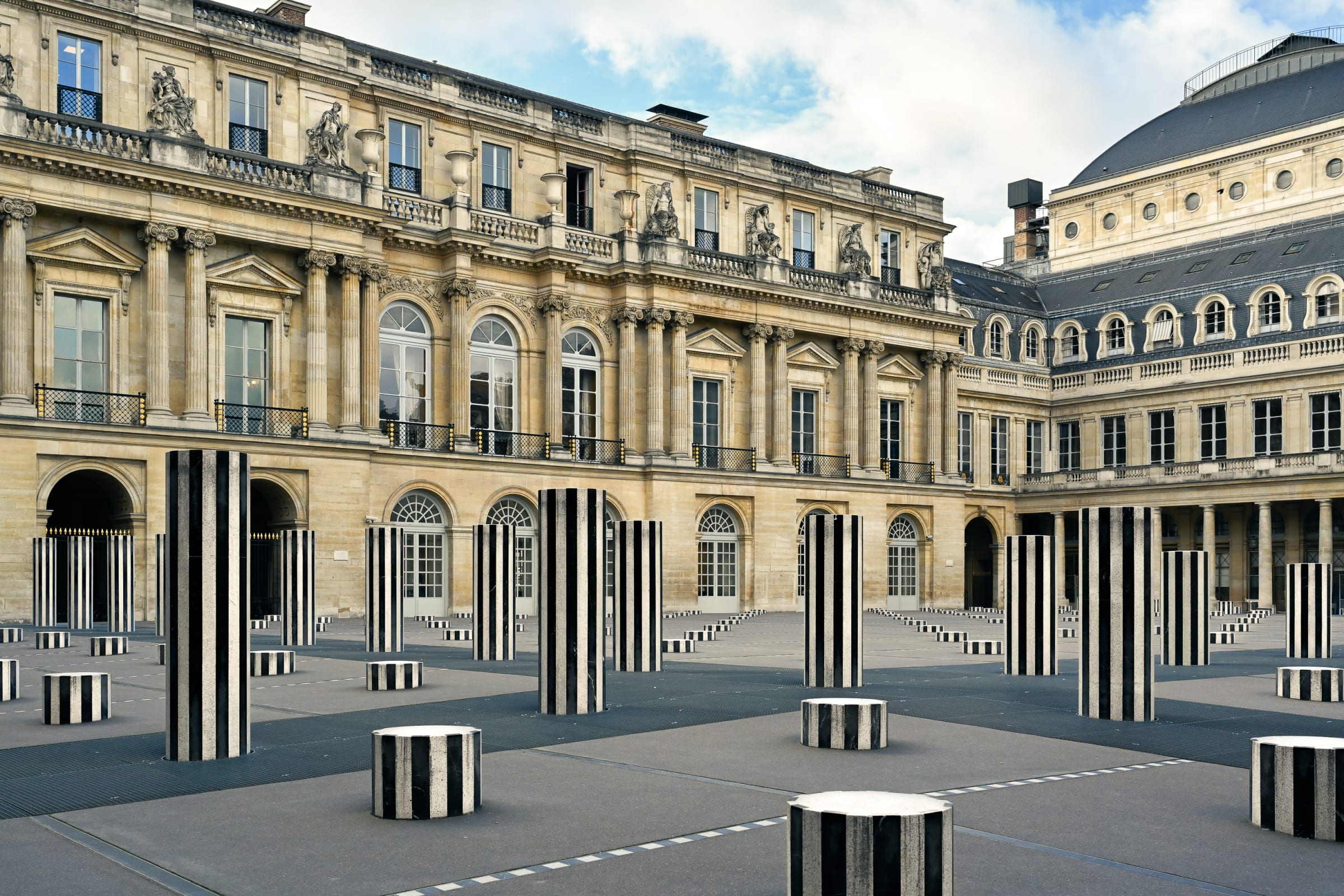 Cuturi Gallery opens in Paris in the heart of the Palais-Royal, at 24 Galerie Montpensier