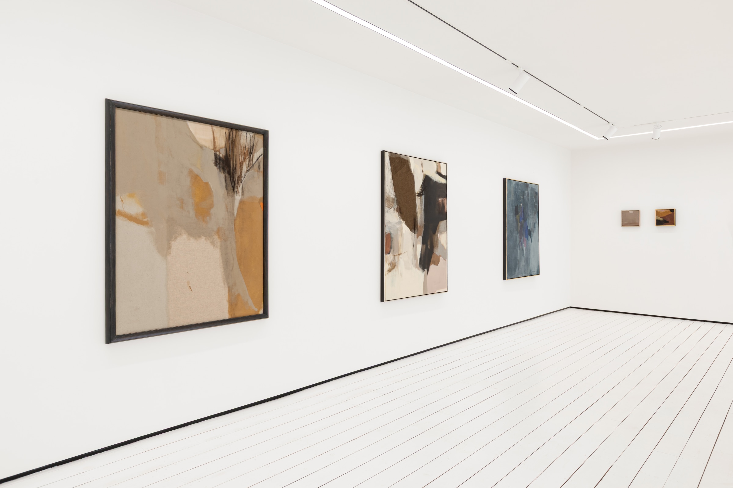 Deborah Tarr | Cadogan Gallery