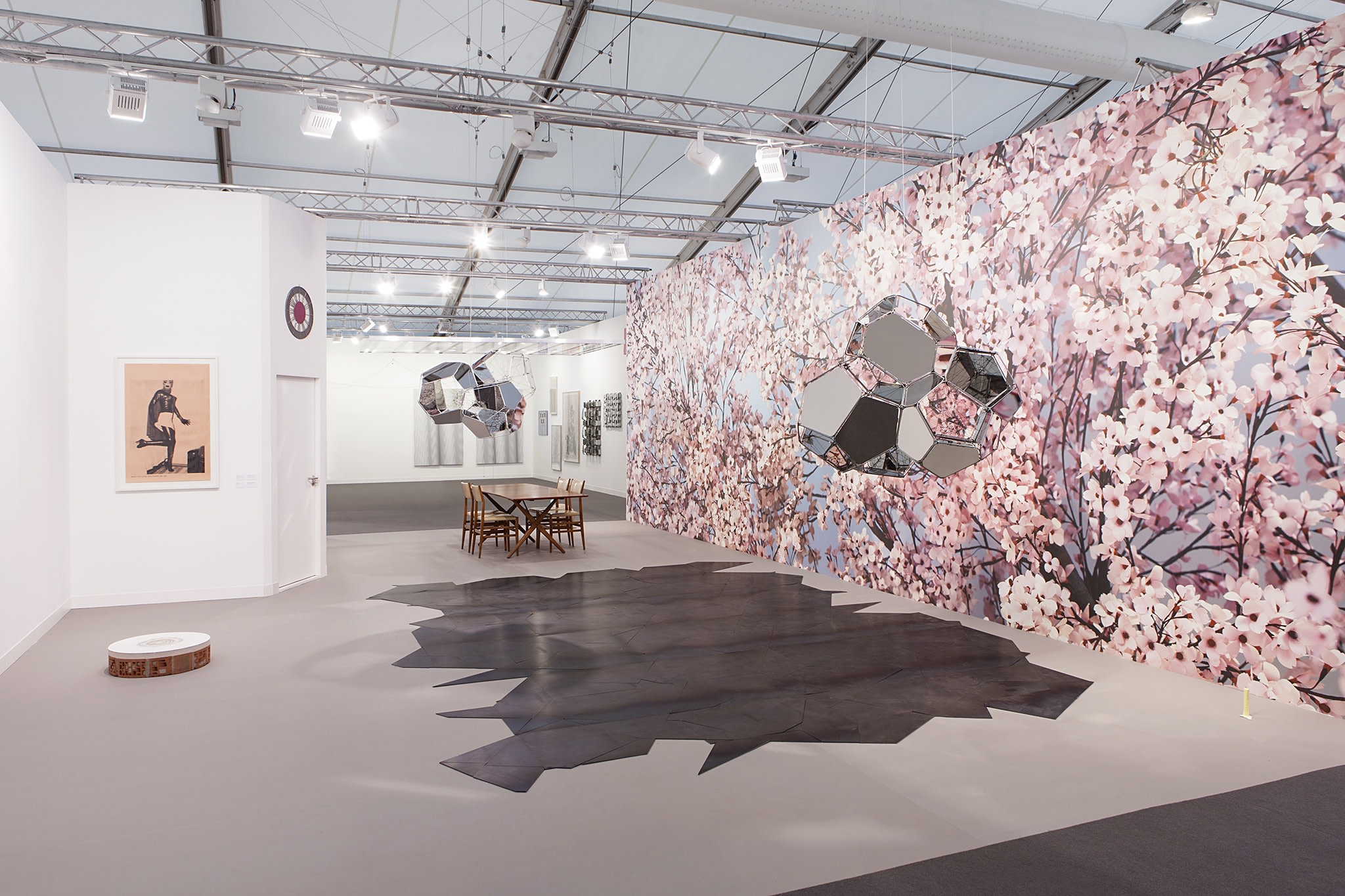 Frieze london store
