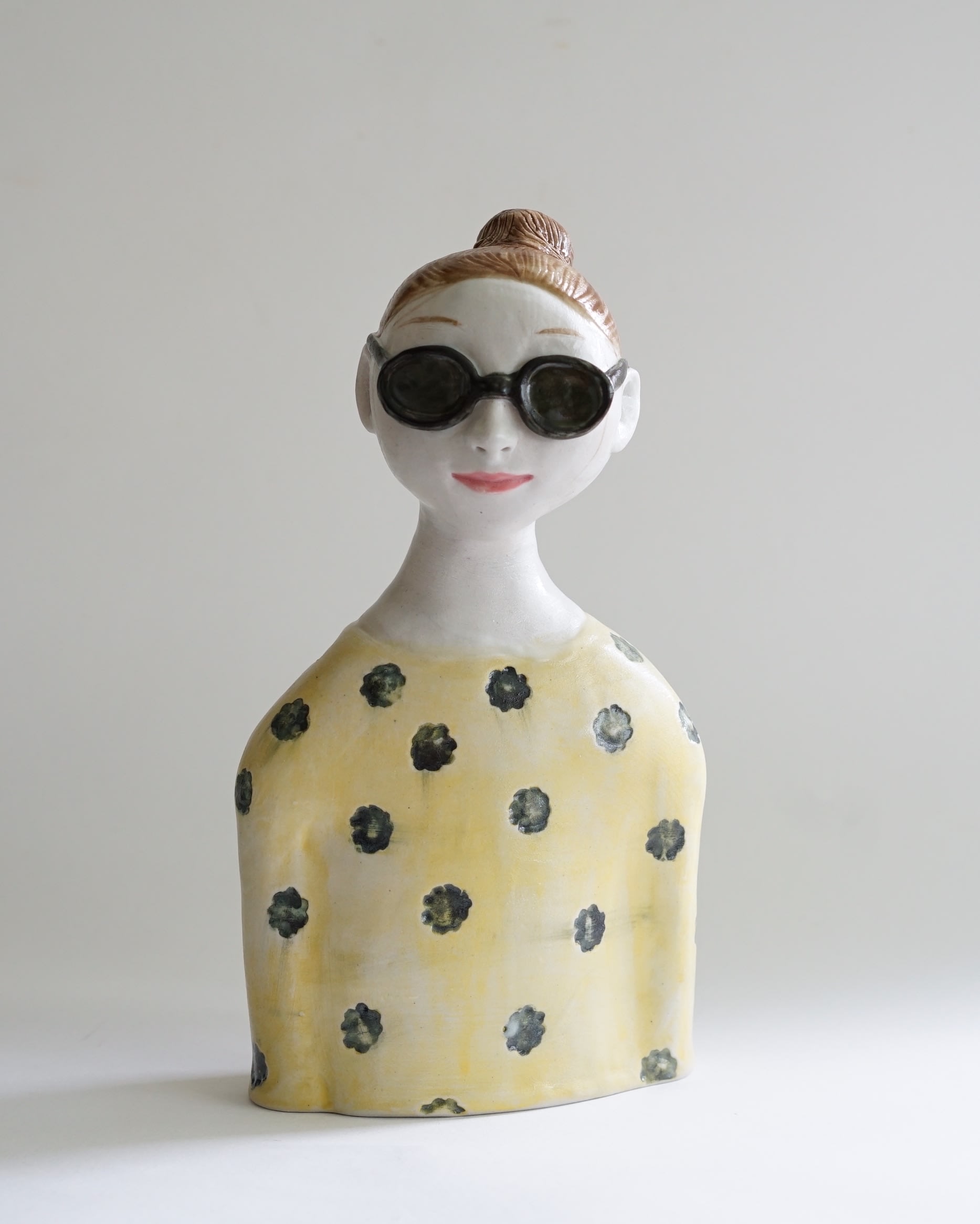 Dai Li, Alice with sunglasses, 2023 | Bett Gallery