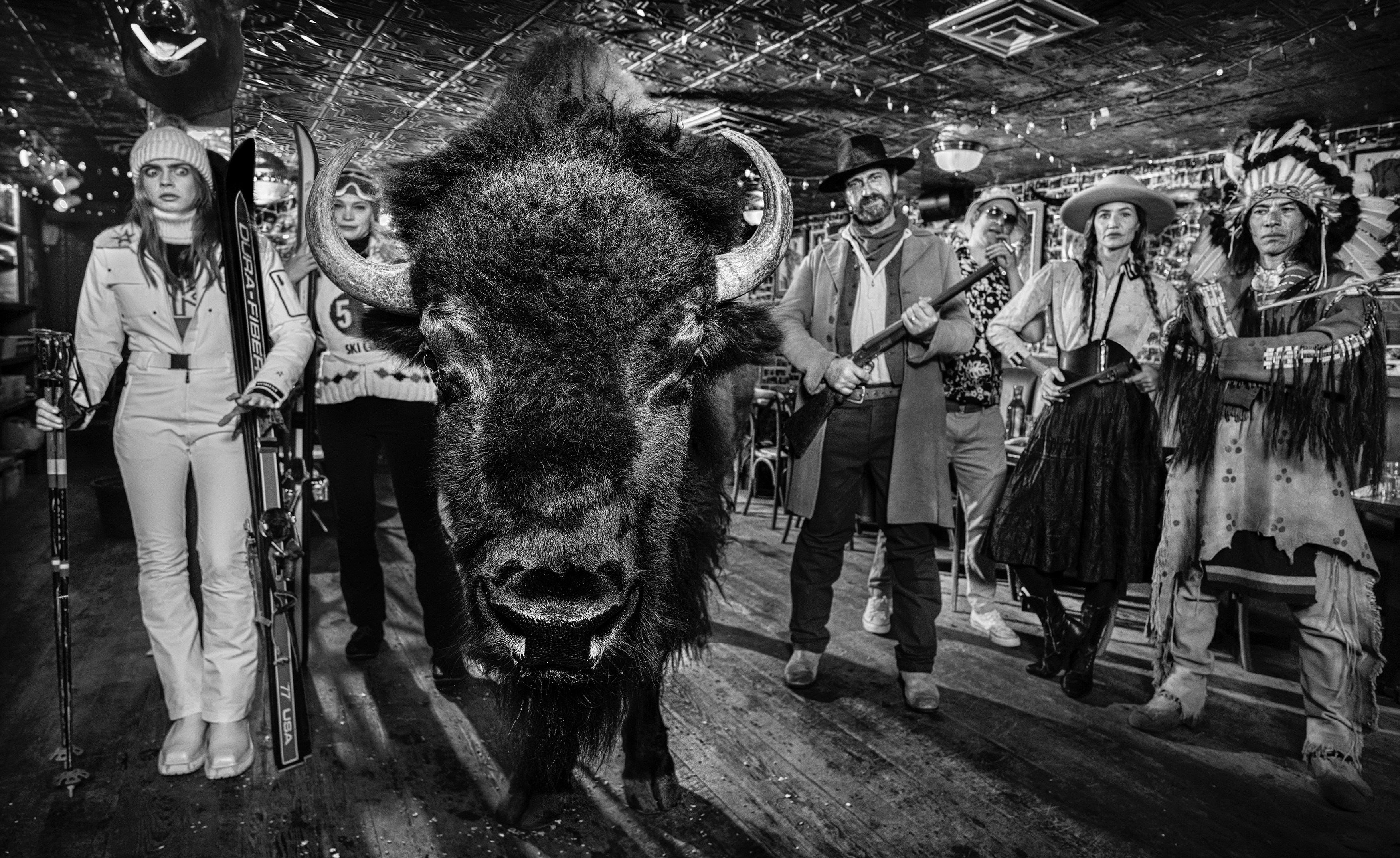 David Yarrow, Where the Buffalo Roam - Woody Creek Tavern, 2022 ...