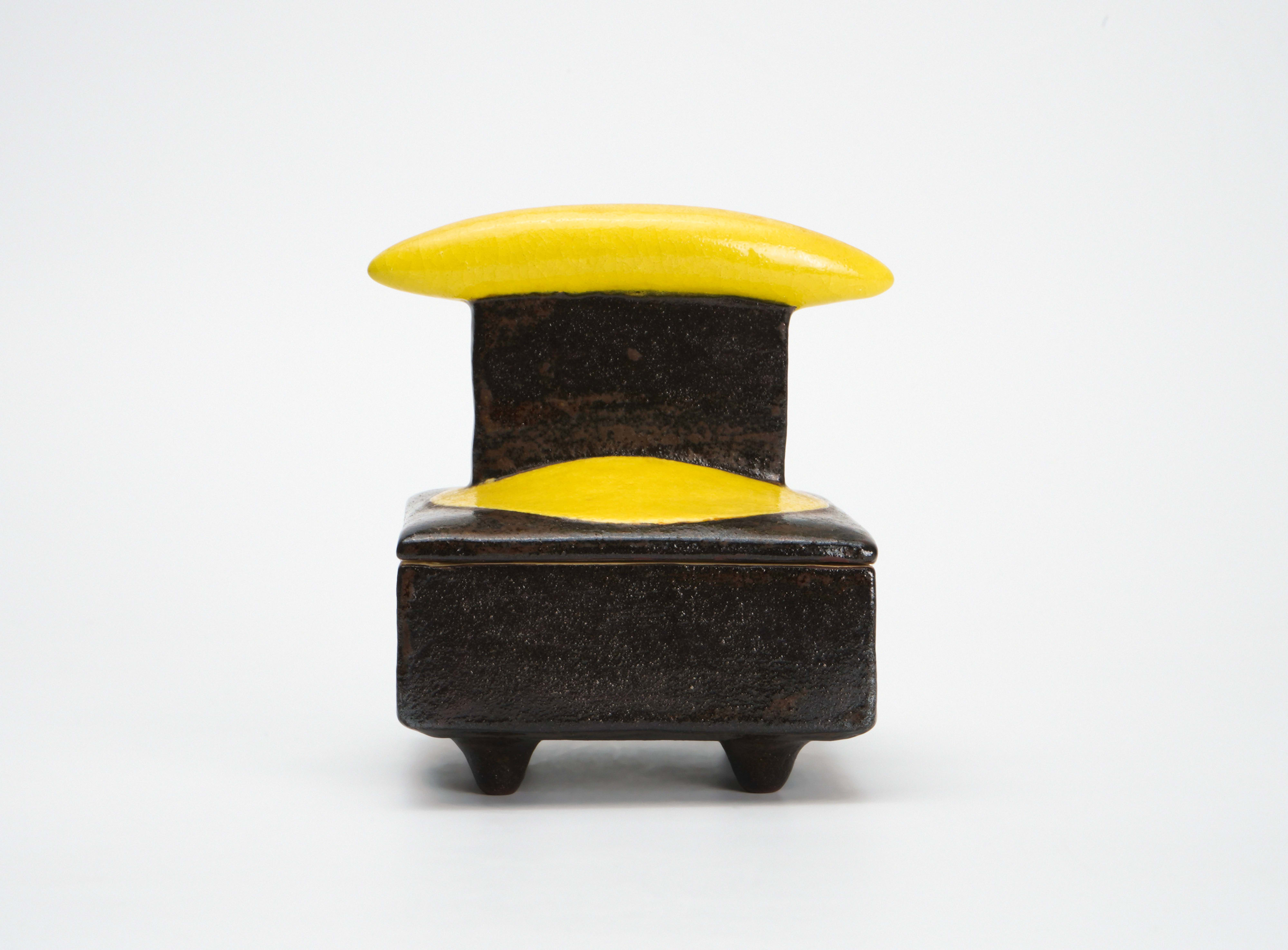 Yanagihara Mutsuo 柳原睦夫, Yellow Oribe box | Dai Ichi Arts | Japanese Modern Art