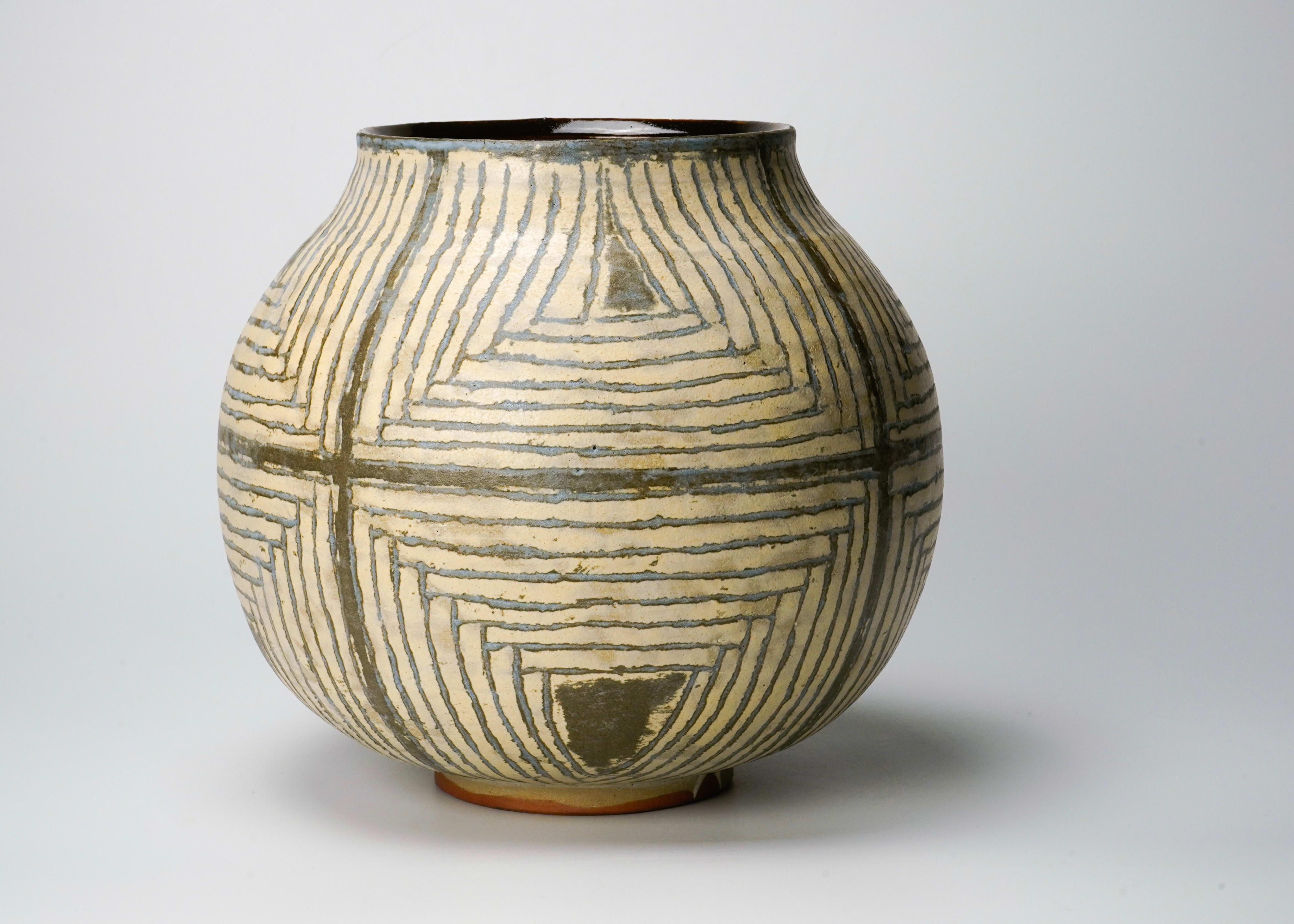 Yanagihara Mutsuo 柳原睦夫, Irabo glazed flower vase, 1966 | Dai Ichi Arts | Japanese Modern Art