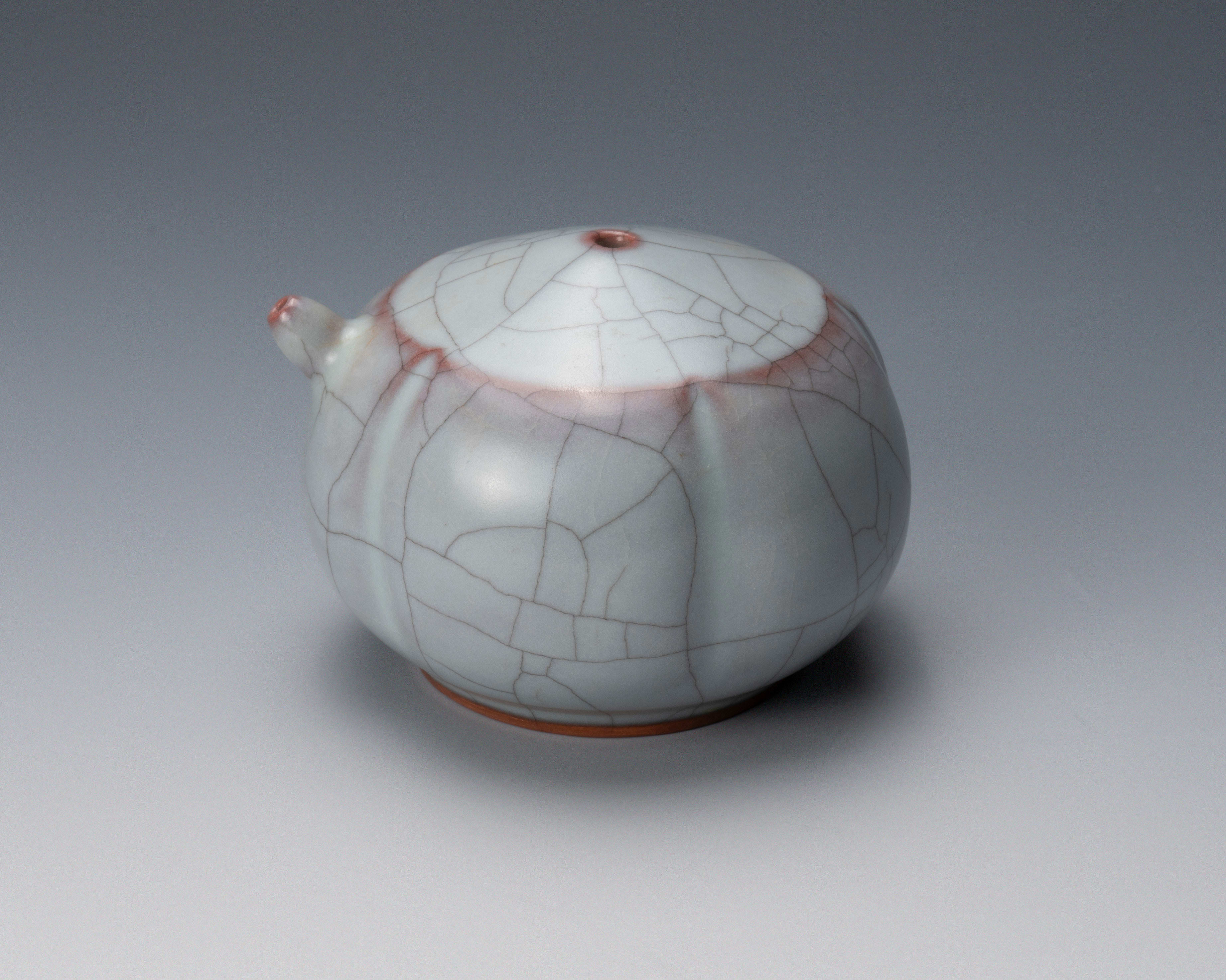 Takagaki Atsushi 高垣 篤, Water dropper with celadon glaze on red clay ...