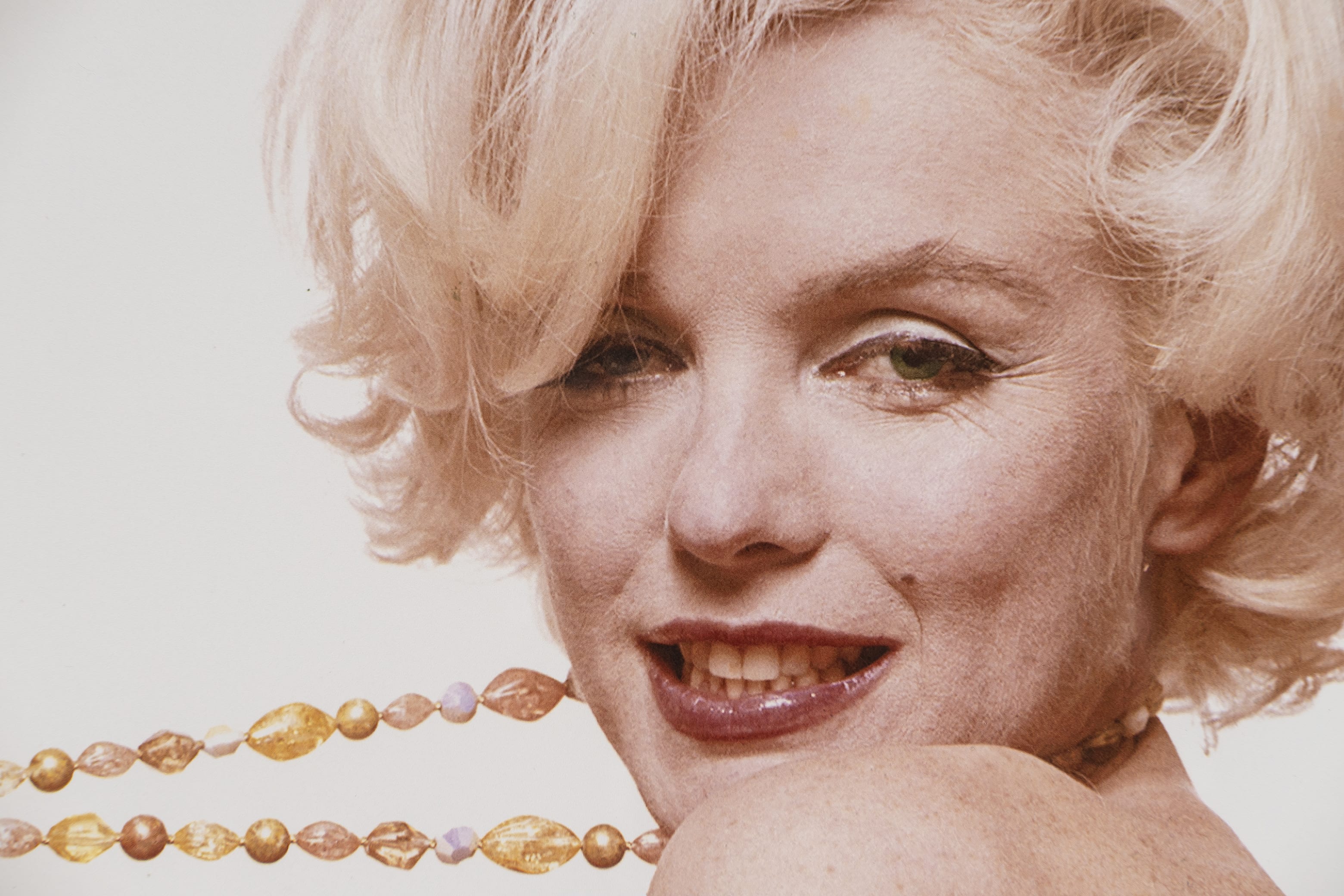 Bert Stern, Marilyn Monroe with jewels, from The Last Sitting for Vogue ...