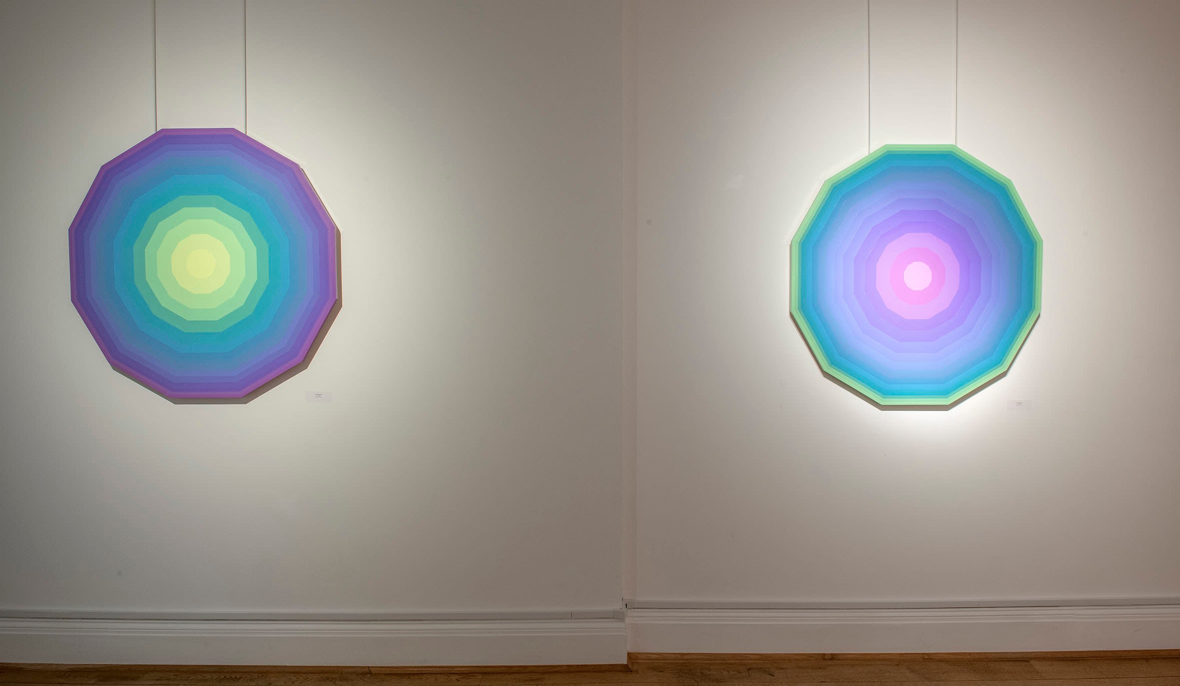 Zarah Hussain, Inhale IV, 2020 | Grosvenor Gallery