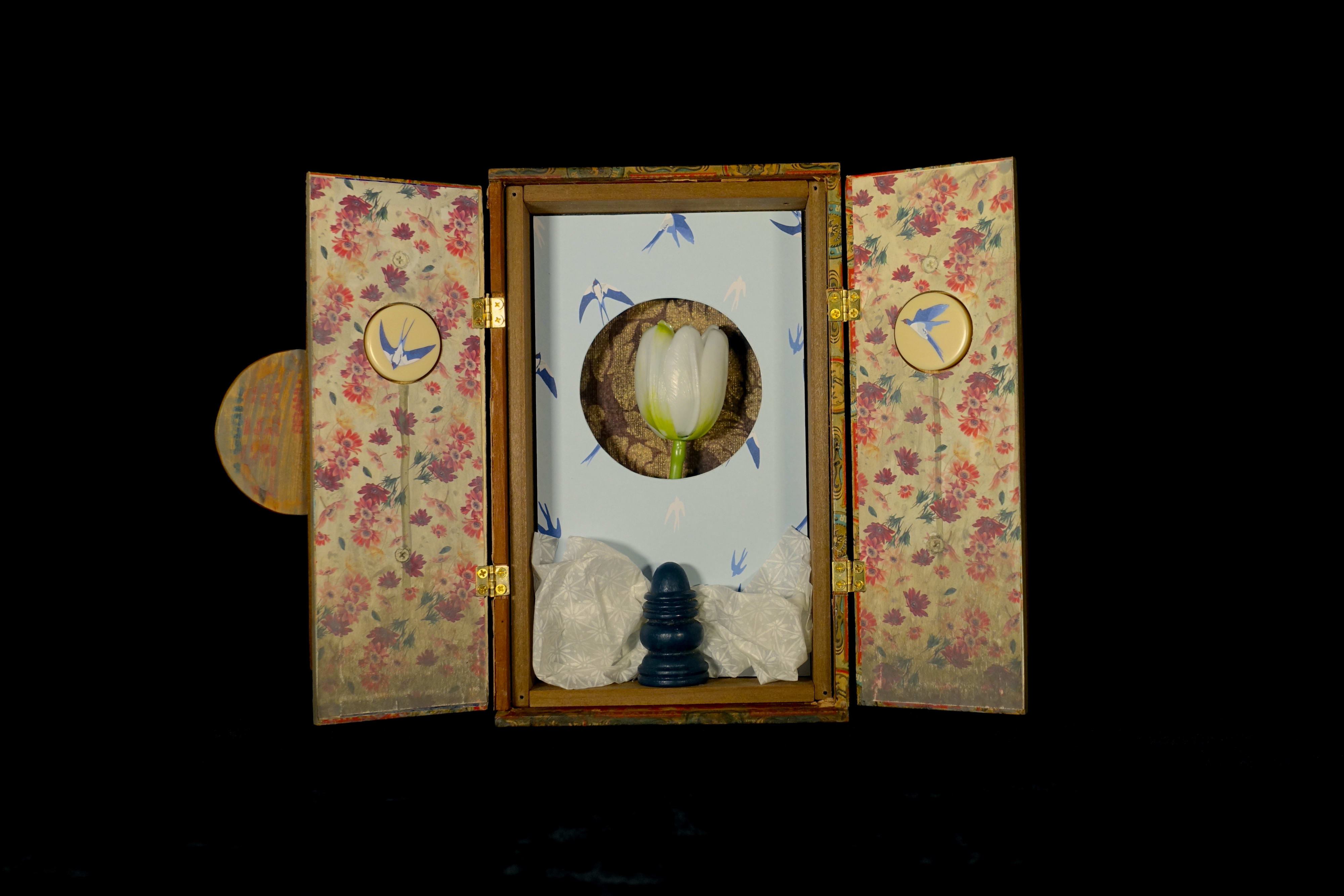 Brett Angell, Lovebite, 2023 | Praise Shadows Art Gallery
