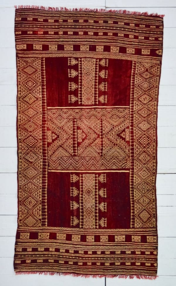 Antique rugs | Joshua Lumley Ltd