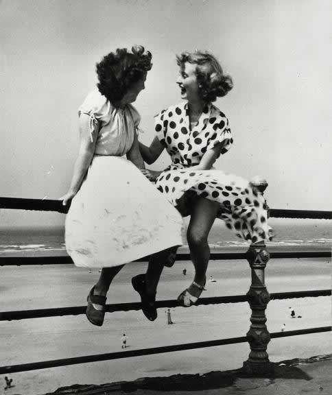 Bert Hardy - Works | Peter Fetterman Gallery