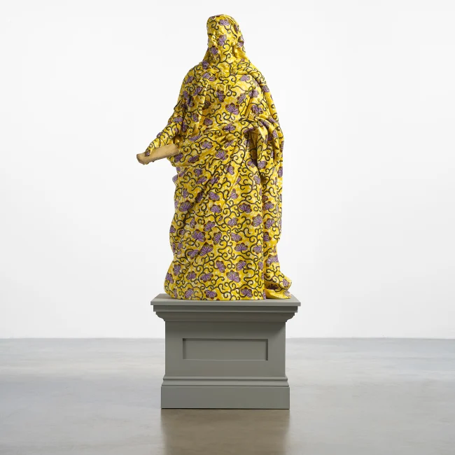 Yinka Shonibare, Decolonised Structures (Queen Victoria), 2022 ...