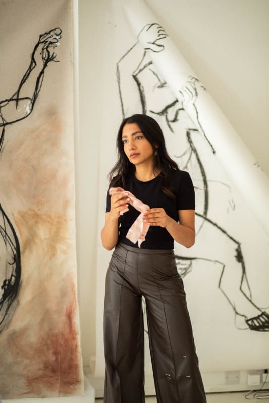 Maitha Abdalla Artist Biography | Contemporary UAE Artist | Tabari Artspace